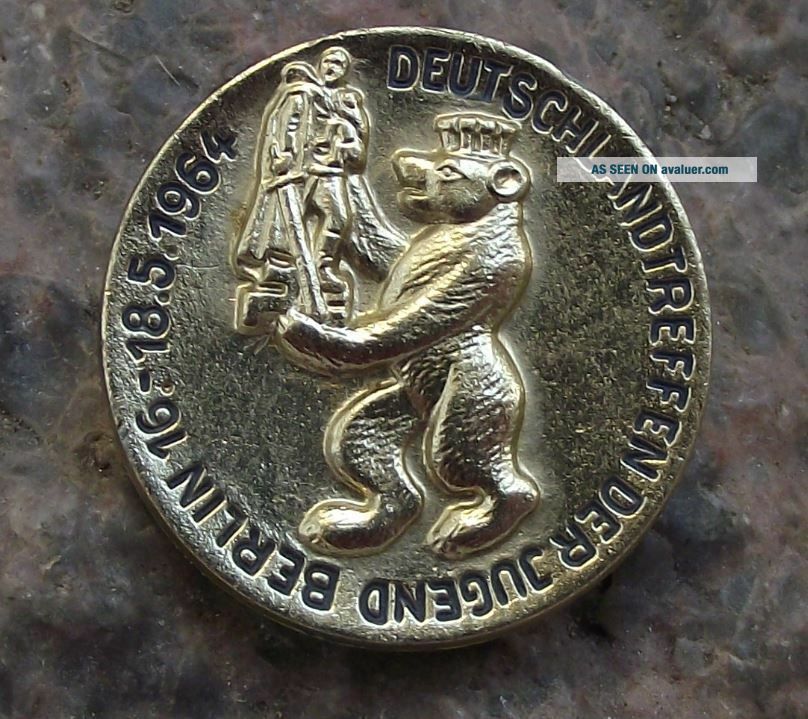 1964 Deutschland Treffen Der Jungend Berlin DDR Bear Soviet War Statue ...