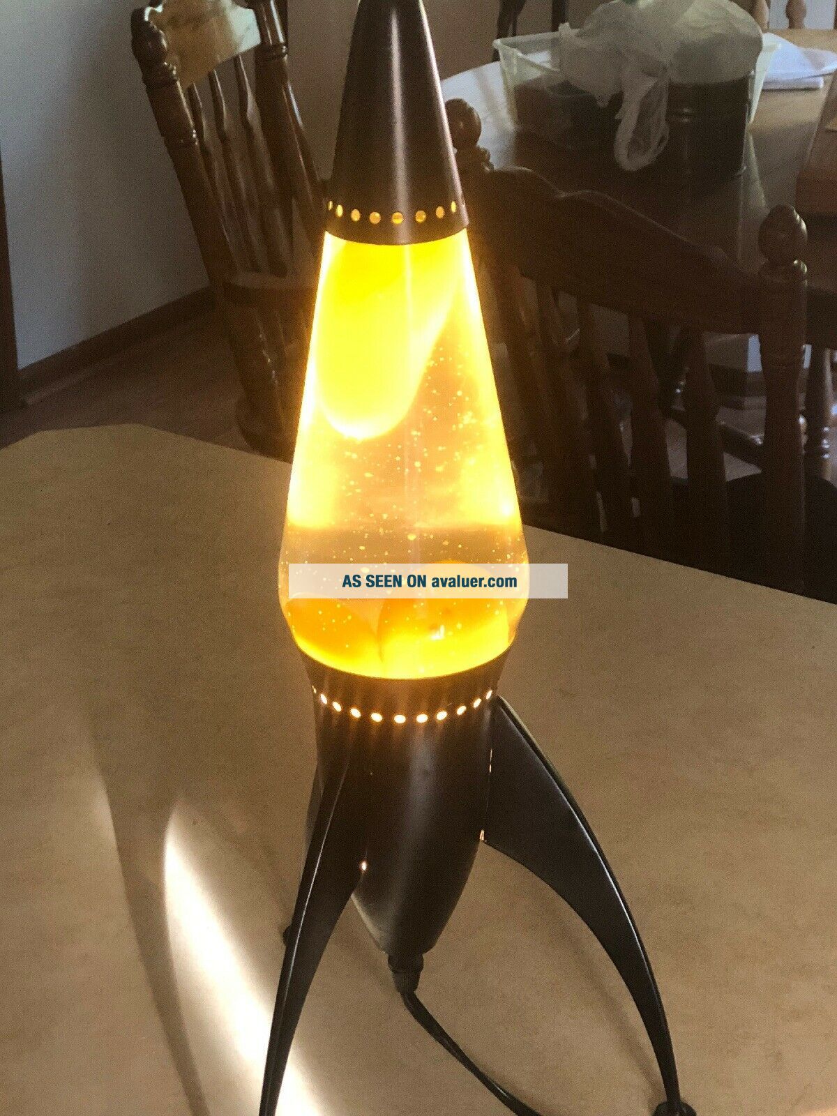 VINTAGE RETRO LAVA LITE LAMP ROCKET SPACESHIP STARSHIP YELLOW LAVA ...
