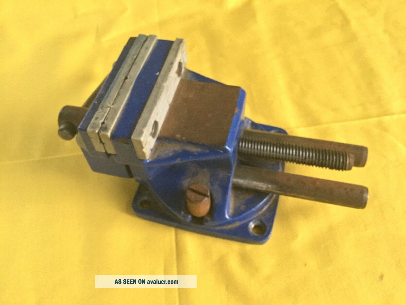 Record No. 2075 Reversible Bench Vise With Swivel Base & Non - Marking ...