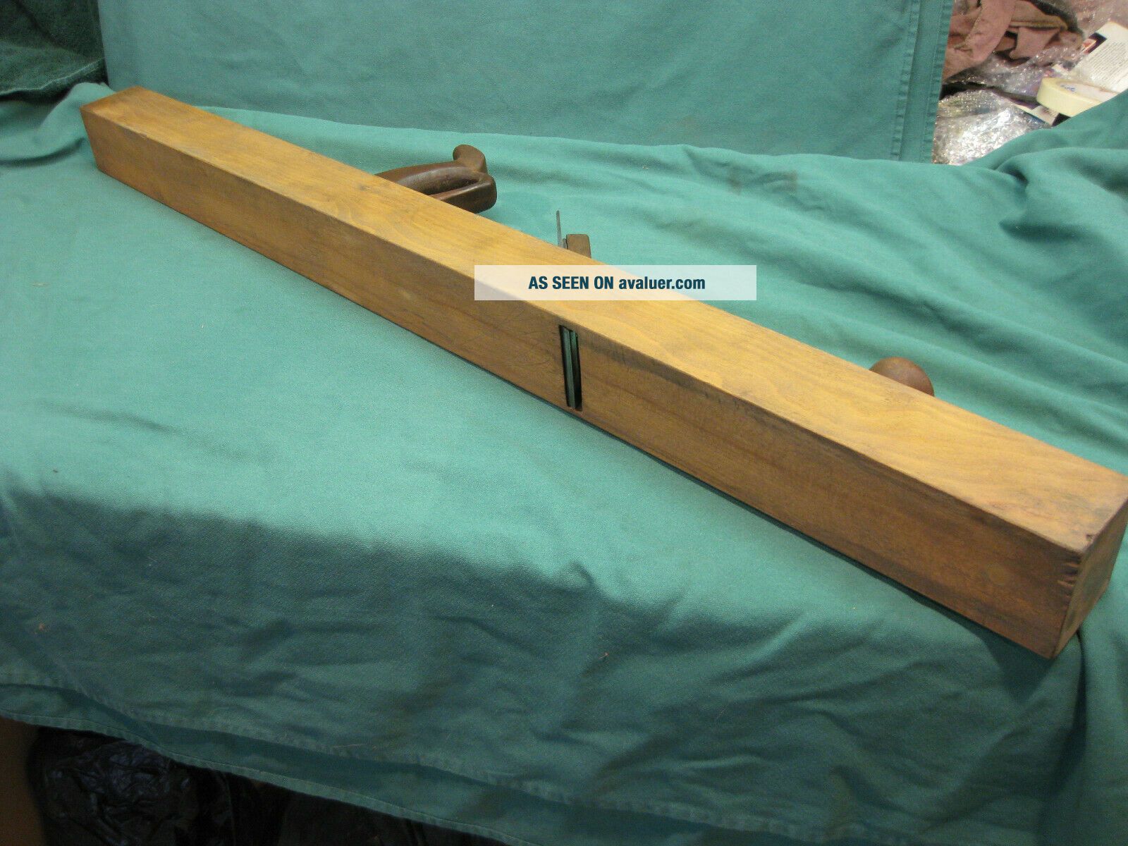 41 " WOOD JOINTER PLANE WITH SANDUSKY TOOL 2 3/8 " WIDE BLADE | #3028344