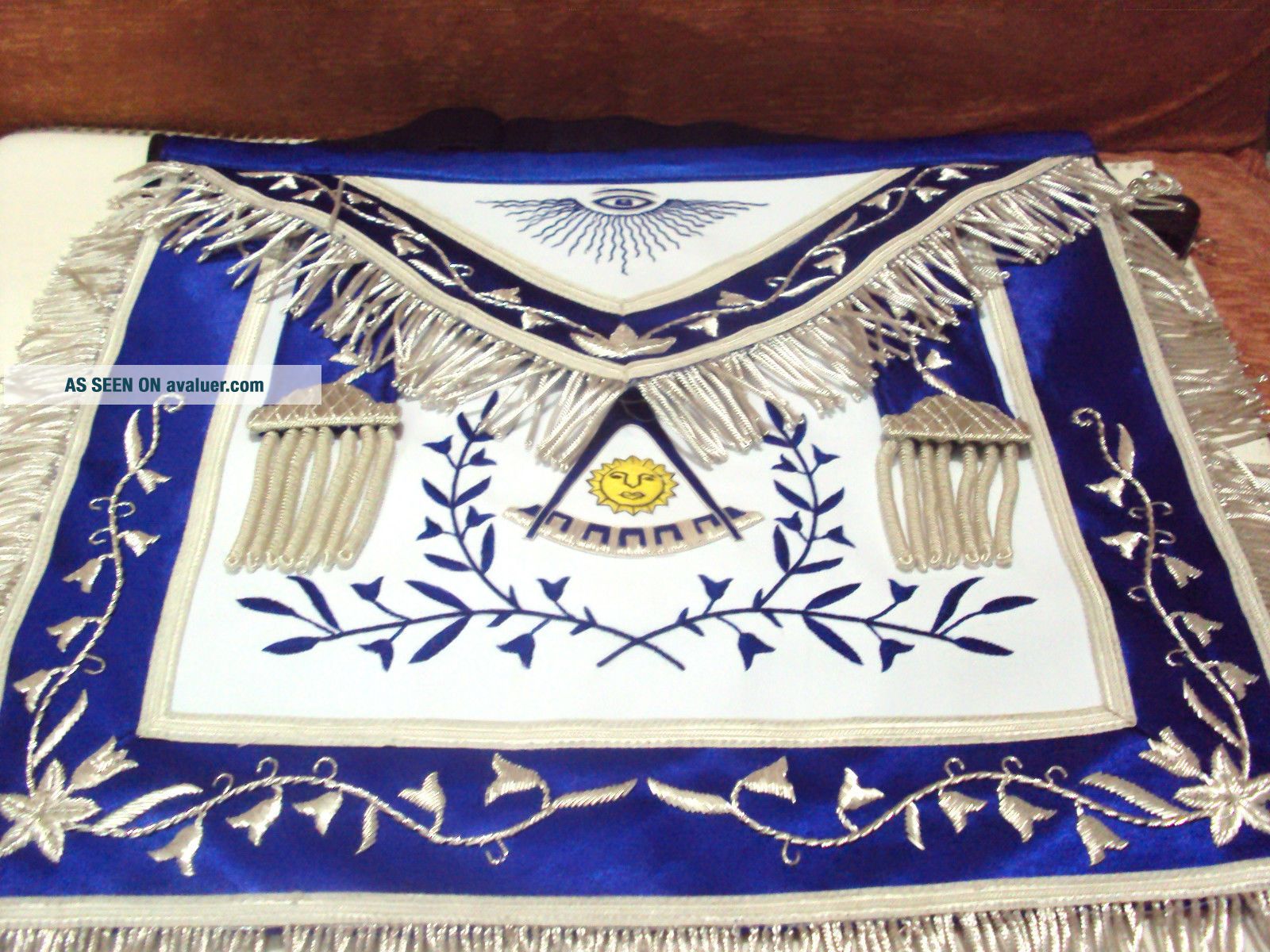 HAND EMBROIDER MASONIC PAST MASTER APRON BLUE SILK BORDER SILVER ...