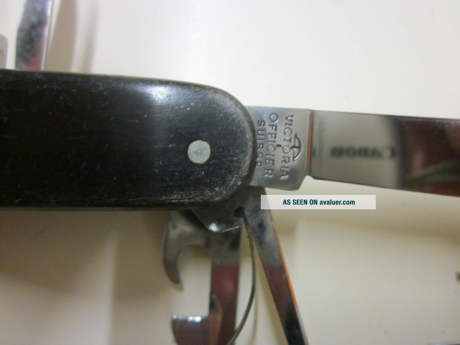 VICTORINOX VICTORIA Officier Old Cross Swiss Army Knife Sackmesser ...