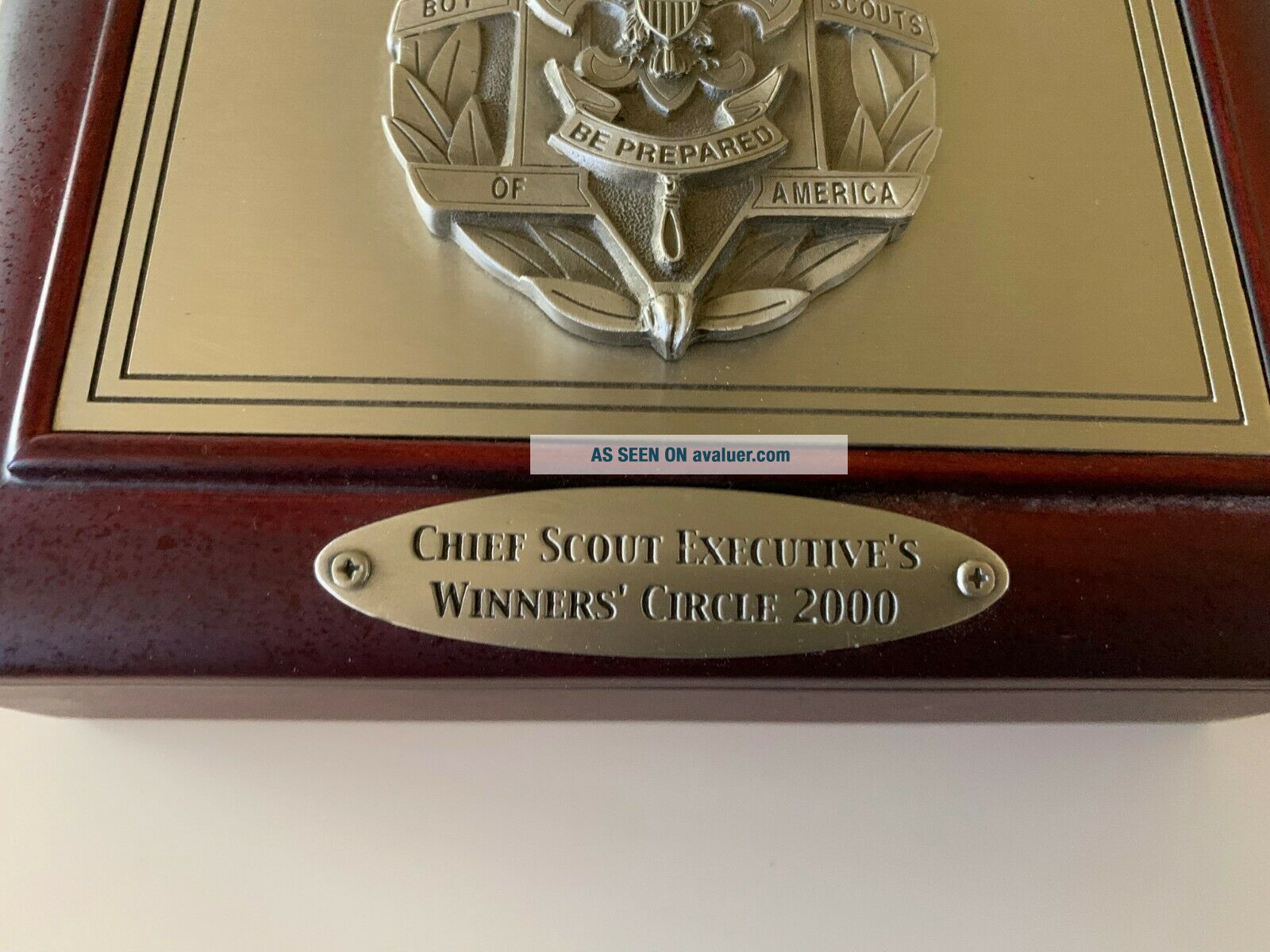 BOY SCOUT CHIEF SCOUT EXECUTIVE WINNERS CIRCLE 2000 AWARD BOX | #3058039