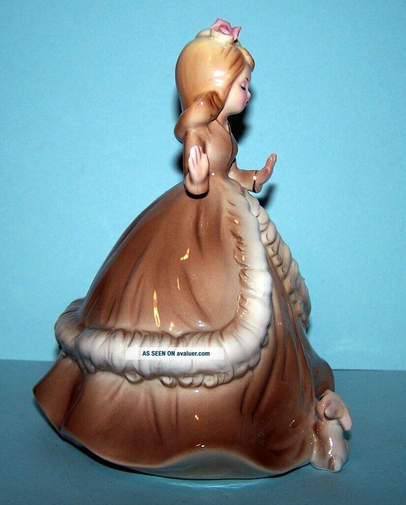 Josef Originals MARY ANN DANCING AND WINTER WITH BUNNY | #3147906