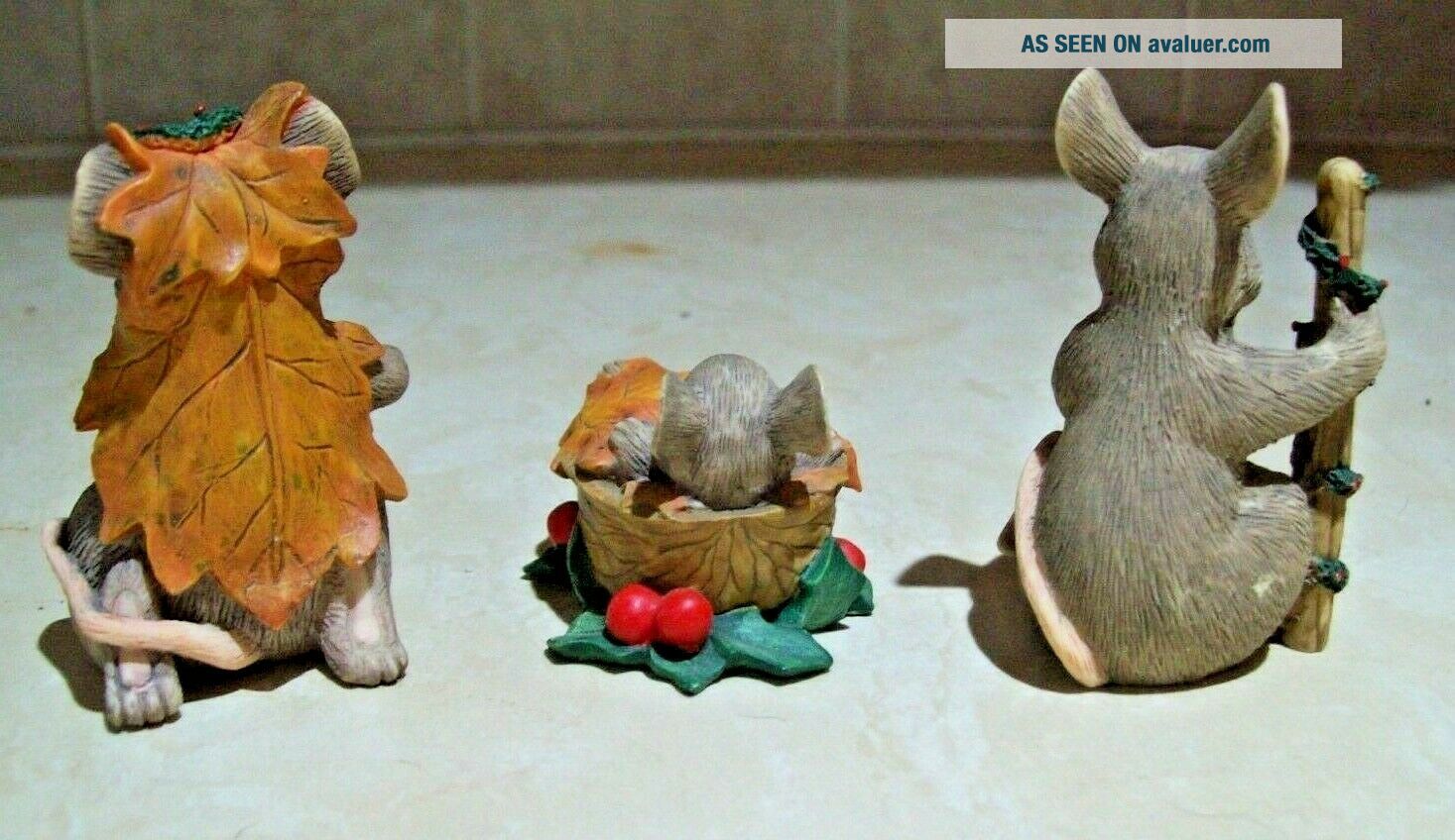 Charming Tails Dean Griff Mouse Christmas 7 Pc. Nativity Set | #3247023