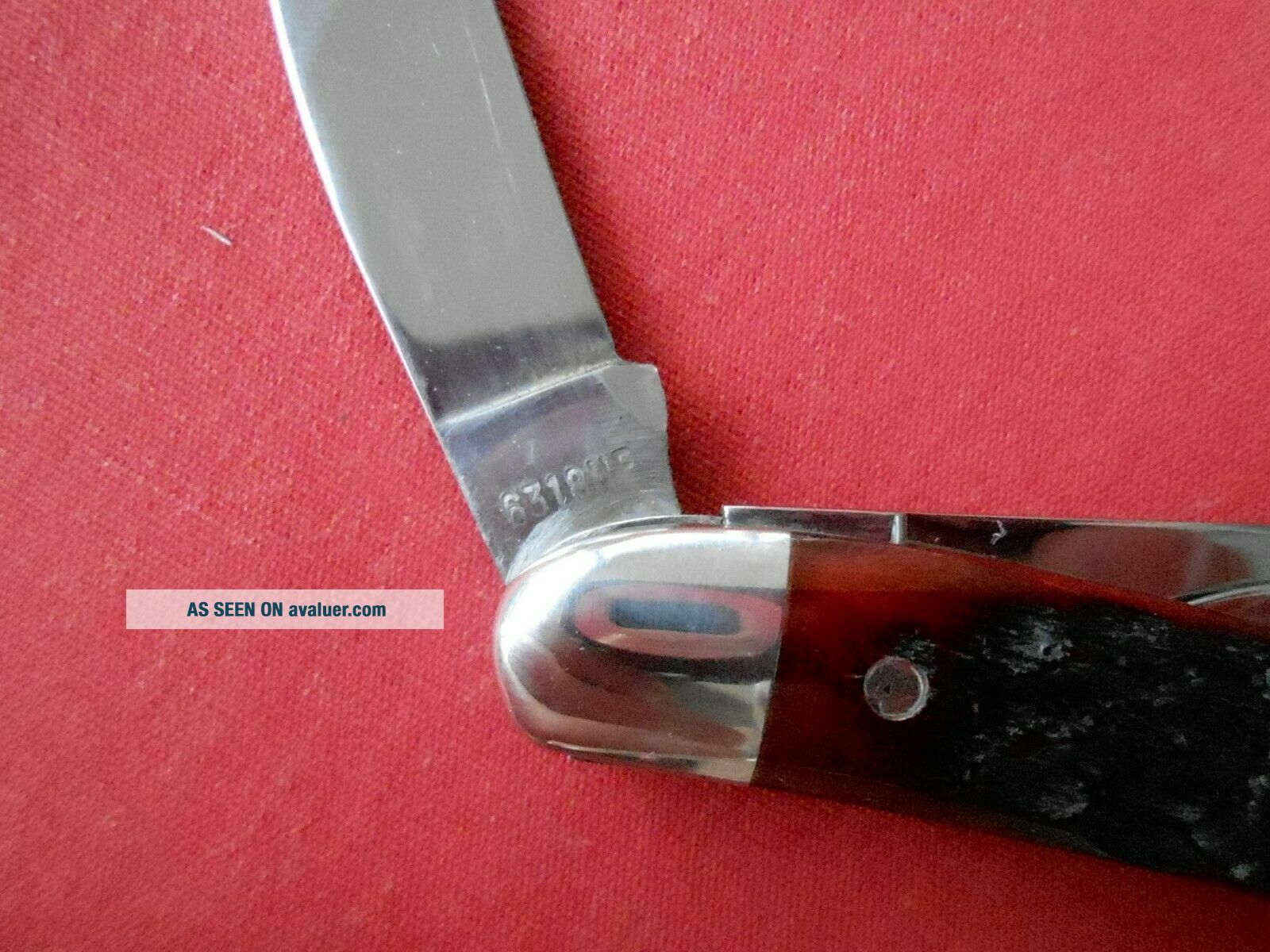 CASE XX 6318HE 3 BLADE STOCKMAN RED BONE HANDLES 9 DOT KNIFE | #3254120