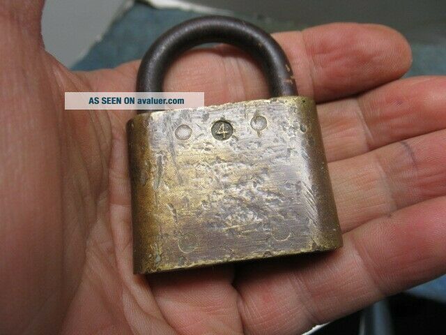 Old Brass Padlock Lock JEWEL With A Key. N/r | #3246855