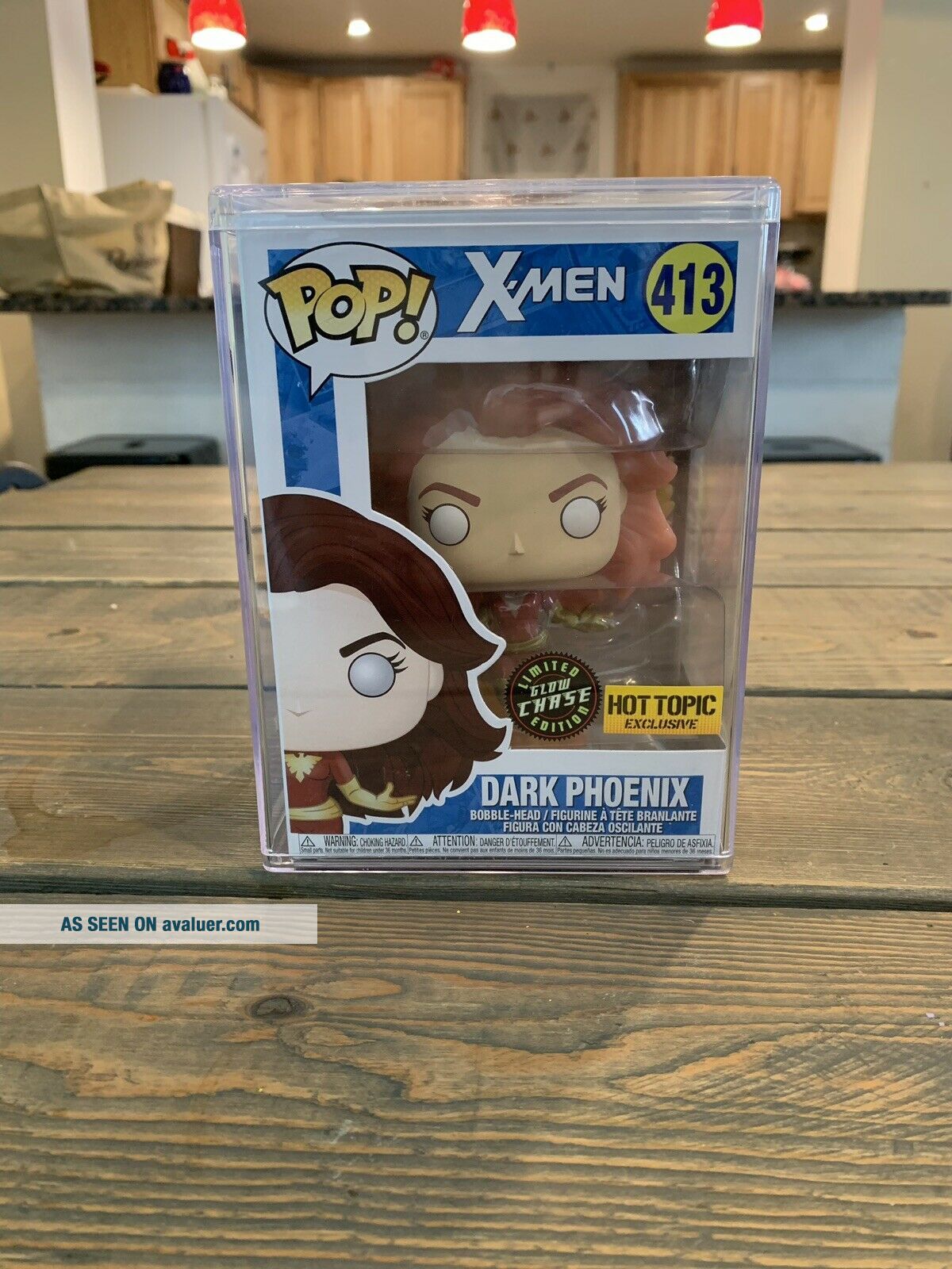 Funko Pop CHASE Dark Phoenix W/ Protector - Funko Pop GITD Hot Topic ...