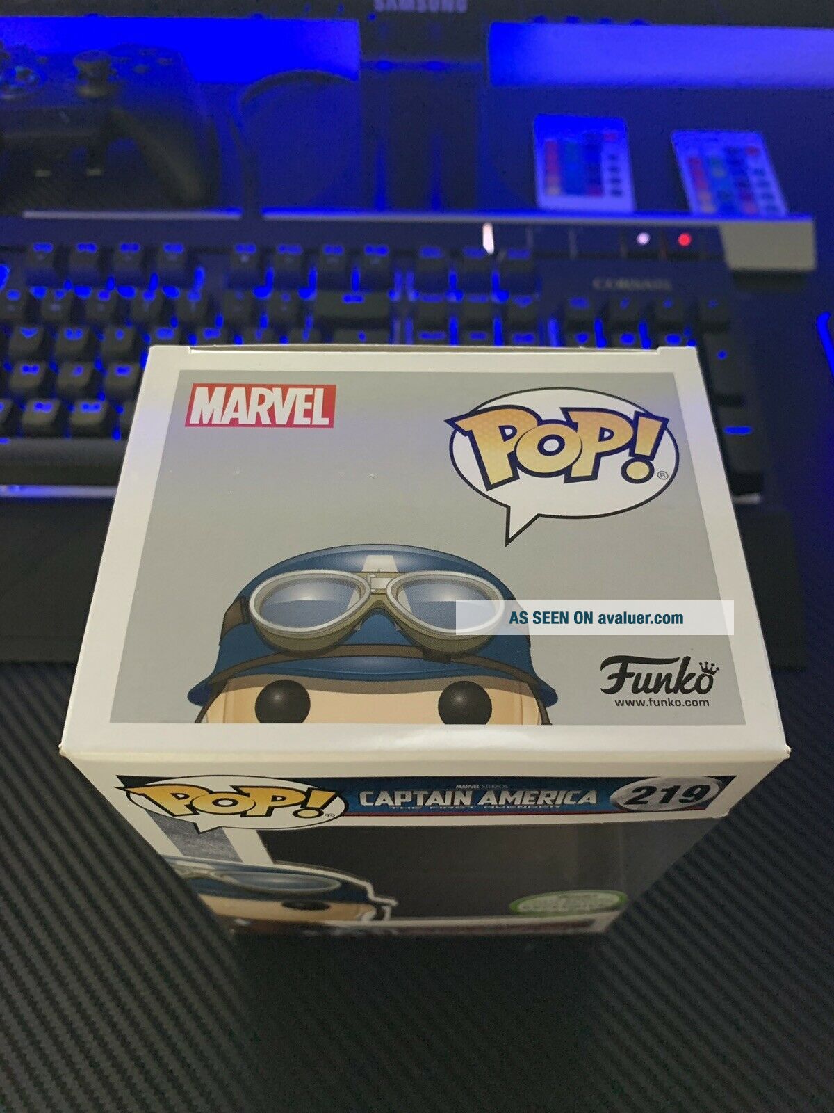 Funko POP Marvel Captain America 219 Spring Convention Exclusive | #3392125