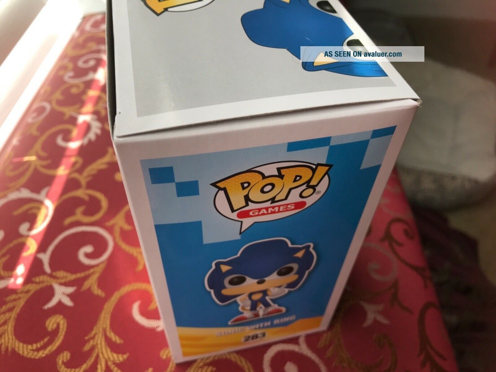 Funko Pop Sonic With Ring GITD 283 Glow In The Dark Toy Pop Protector ...