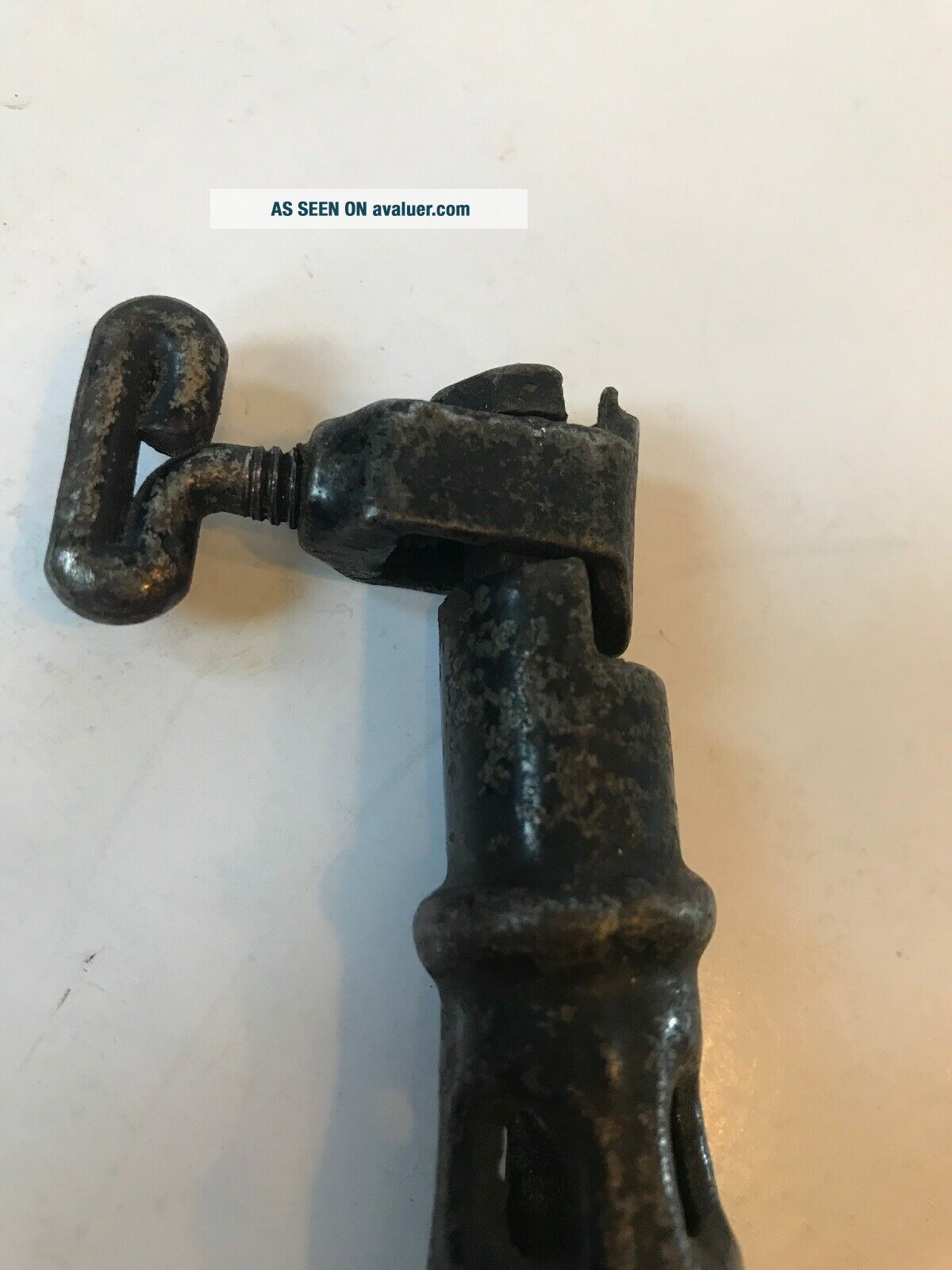 Vintage Metal Ventilated File Holder Handle Tool | #3461303