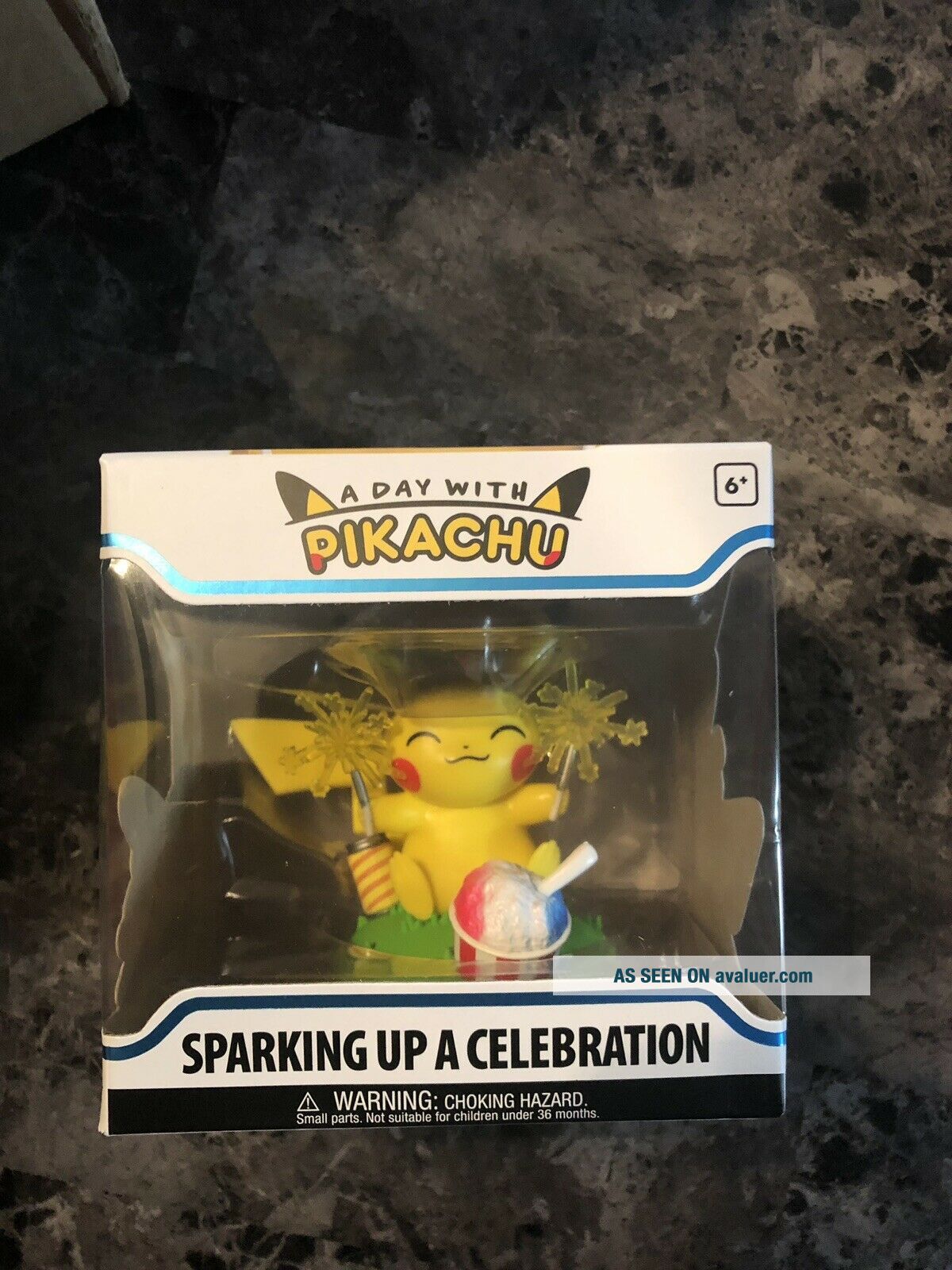 Funko A Day With Pikachu Sparkling Up A Celebration Vinyl Figure Dents ...