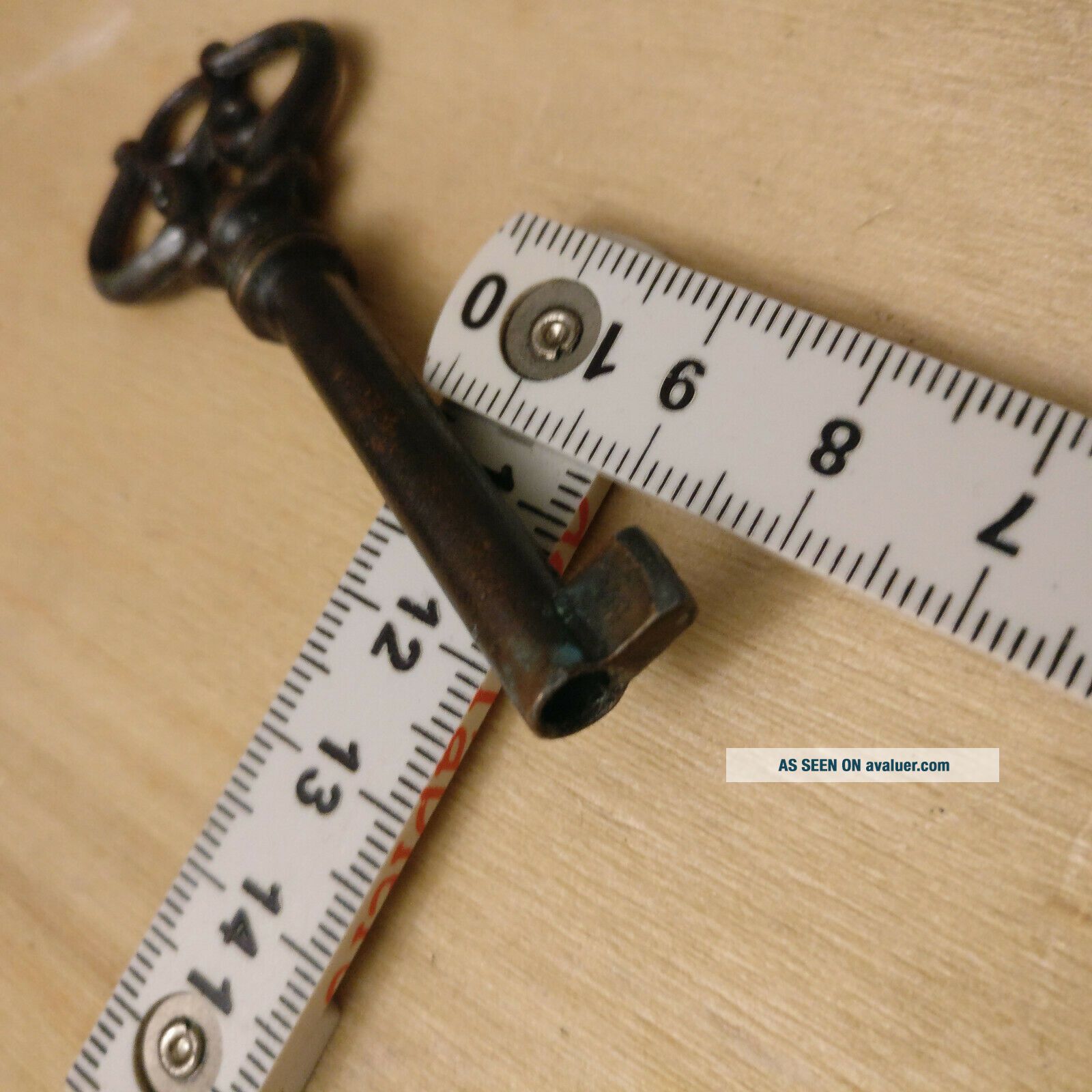 15 Grams Old Metal Vintage Furniture Cabinet Lock Key | #3445832