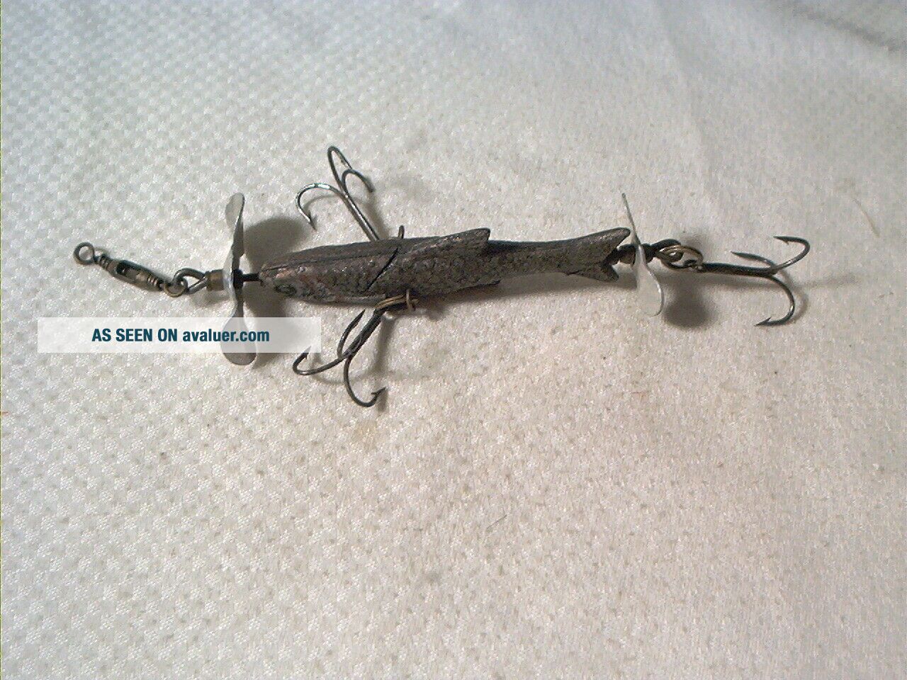 Vintage Old Rubber Fishing Lure Shakespeare Evolution Minnow | #3706097