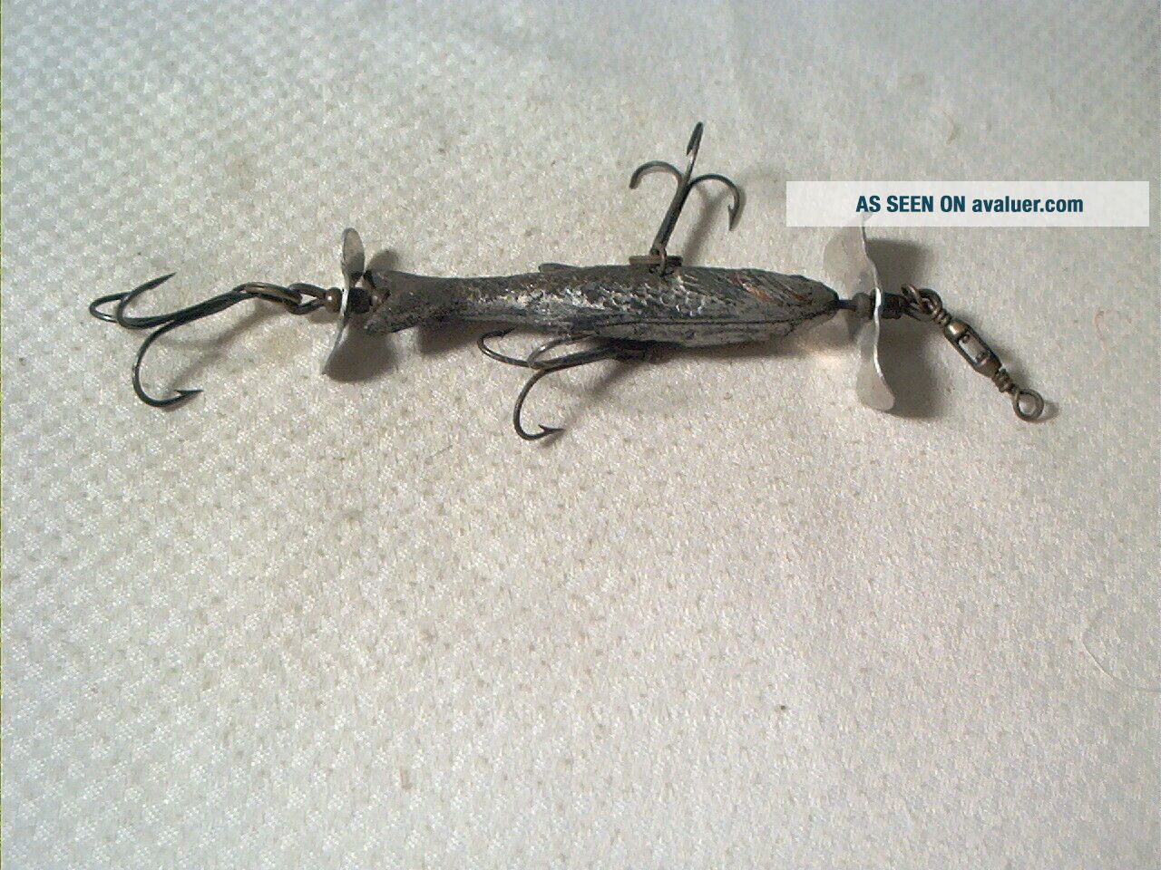 Vintage Old Rubber Fishing Lure Shakespeare Evolution Minnow | #3706097