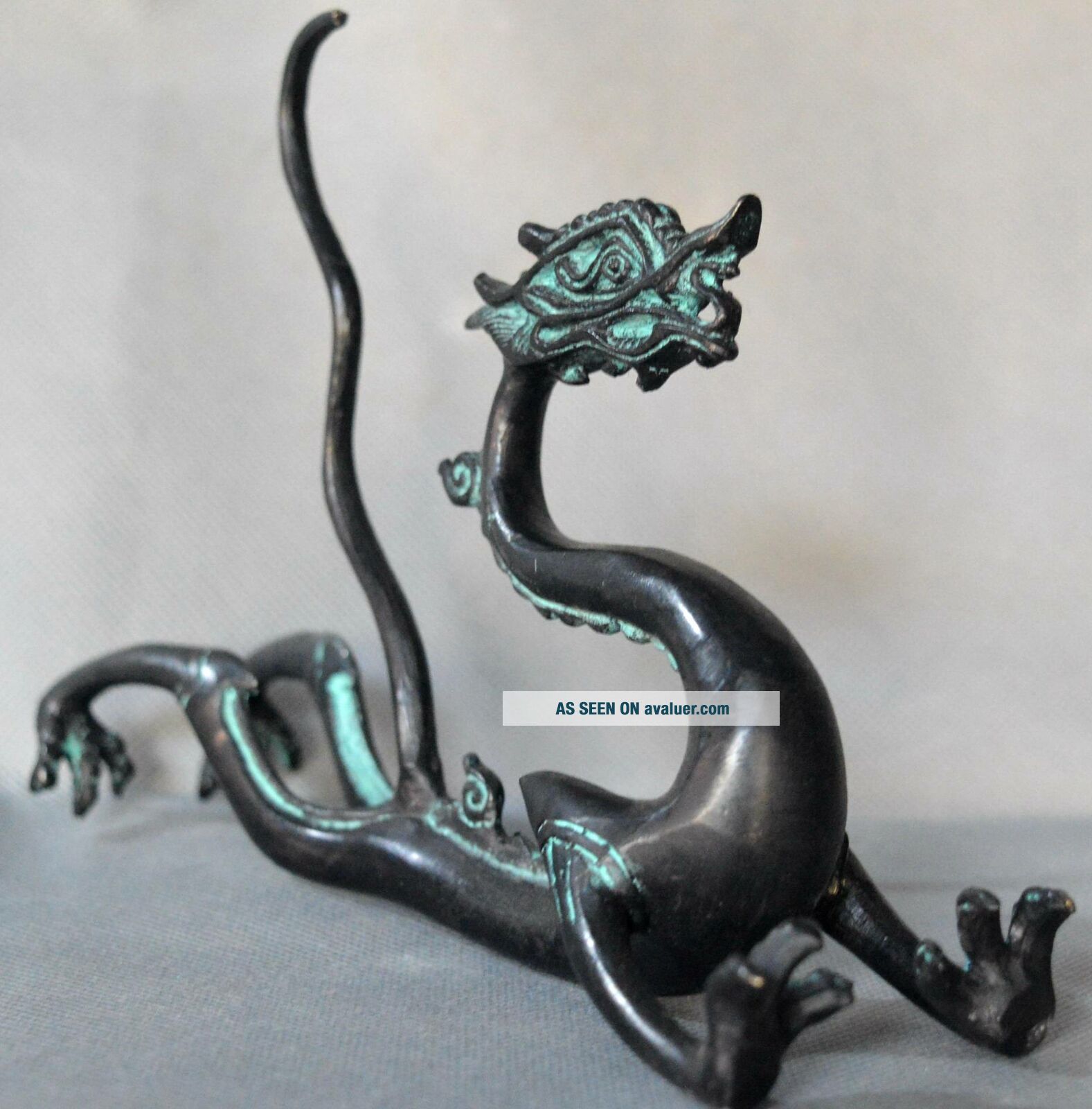 Collectable Handwork Bronze Carve Dragon Head Auspicious Exorcism ...