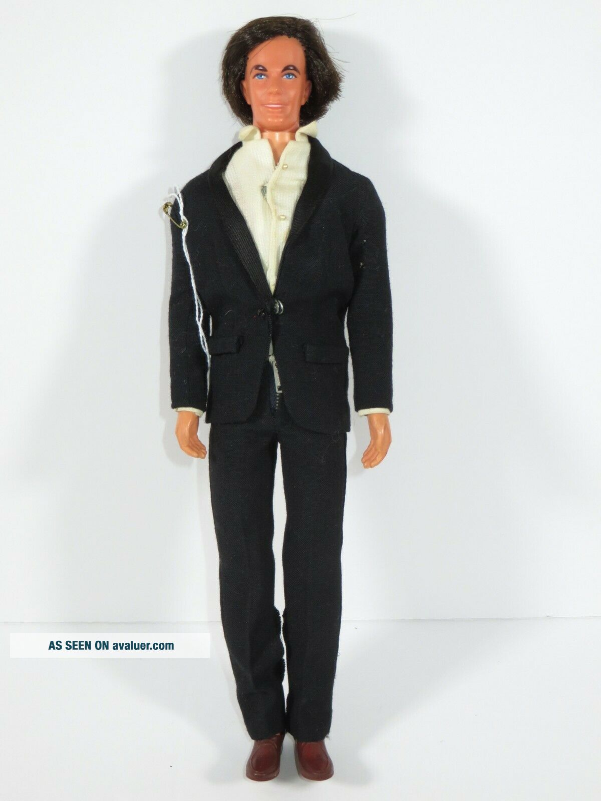 DRESSED BARBIE DOLL VINTAGE MOD KEN IN VINTAGE SUIT OUTFIT | #3825811
