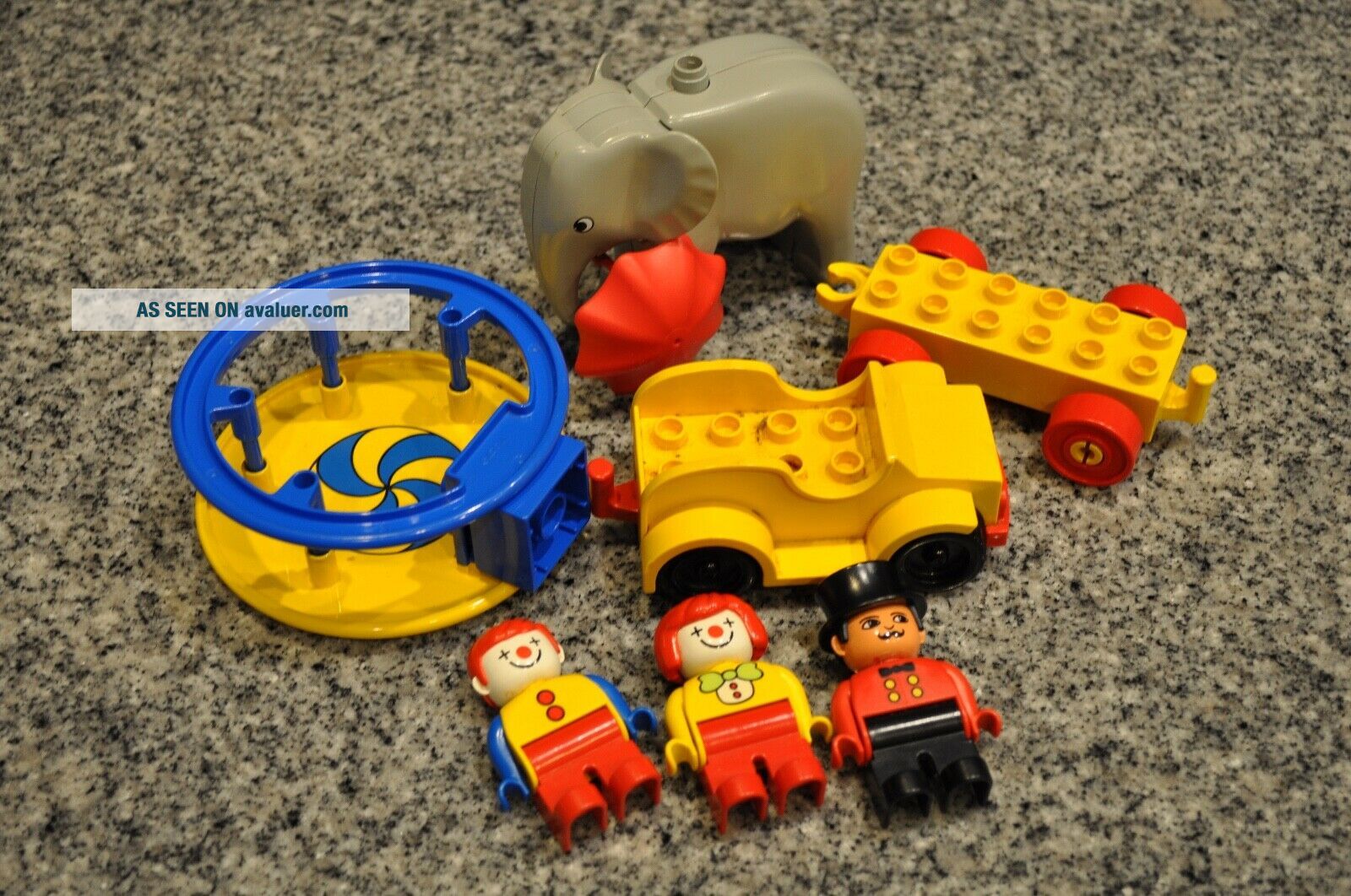 Lego Duplo Vintage Circus Clown Ring Master Elephant Ferris Wheel ...