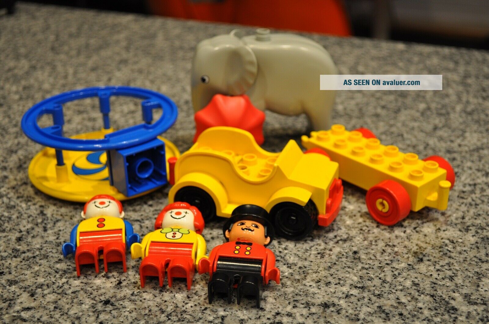 Lego Duplo Vintage Circus Clown Ring Master Elephant Ferris Wheel ...
