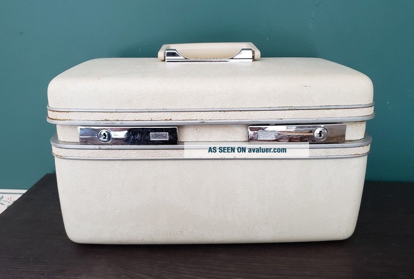 Vintage Sears Courier Train Case White - | #4113047