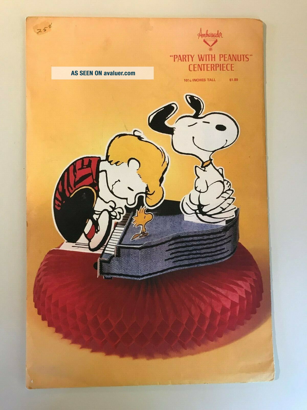 Vintage 1965 Ambassador Peanuts Snoopy ' S Party Centerpiece Shroeder ...