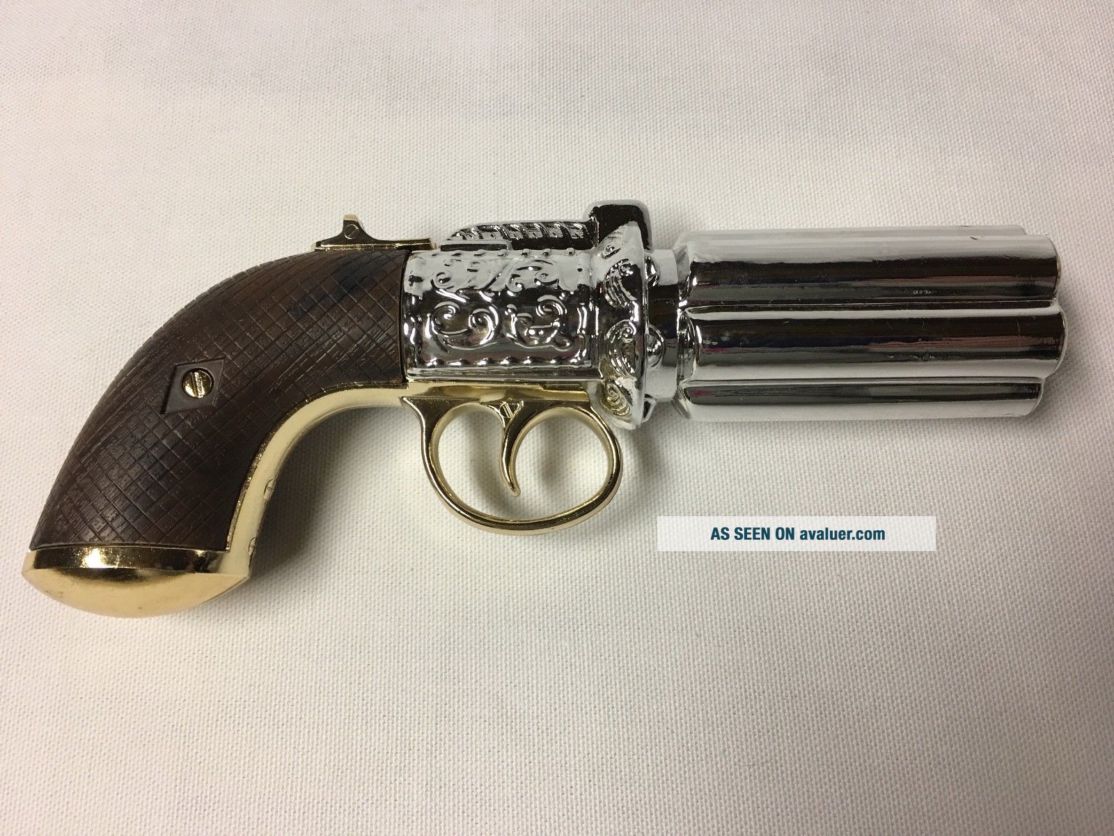 Vintage Avon Pepperbox Pistol 1850 Everest Cologne Full Bottle | #4162737