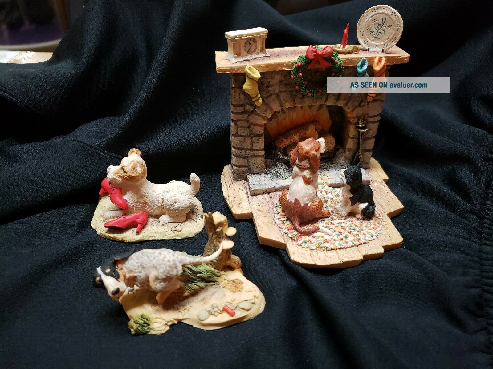 Lowell Davis Dog Figurines | #4187959