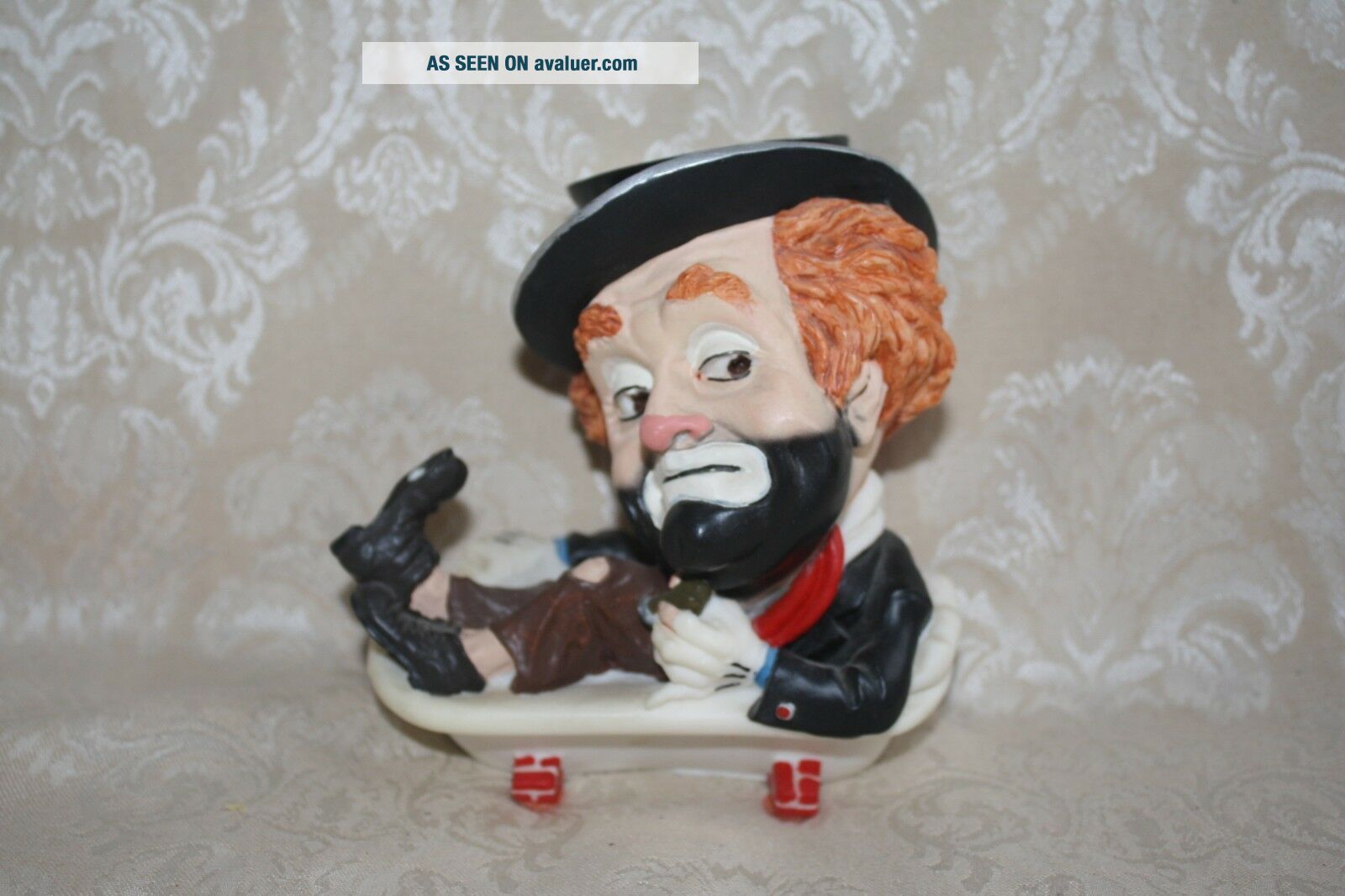 Hal Reed Clown Sculpture RED SKELTON ' S Freddie In The Bathtub With ...