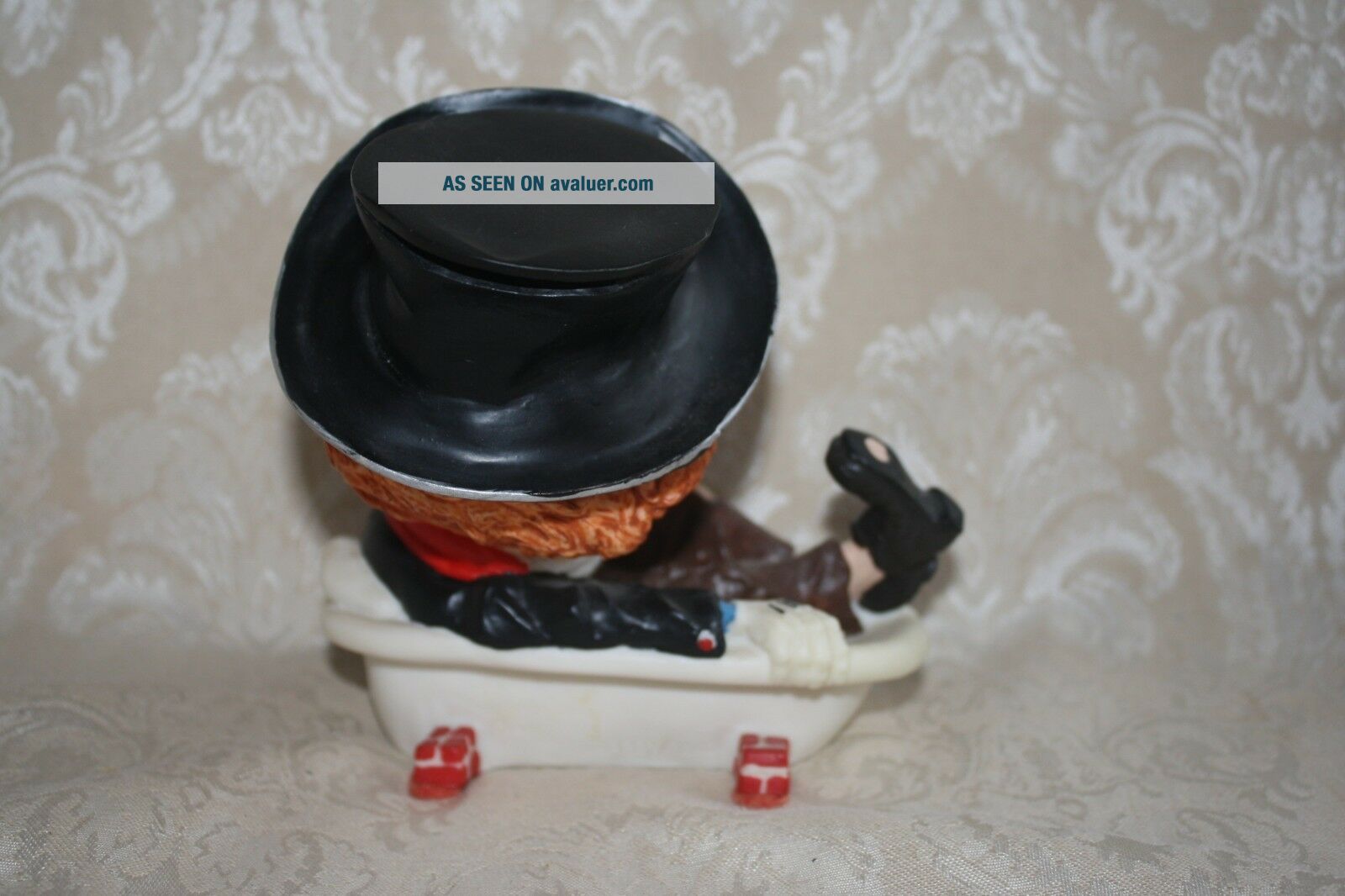 Hal Reed Clown Sculpture RED SKELTON ' S Freddie In The Bathtub With ...