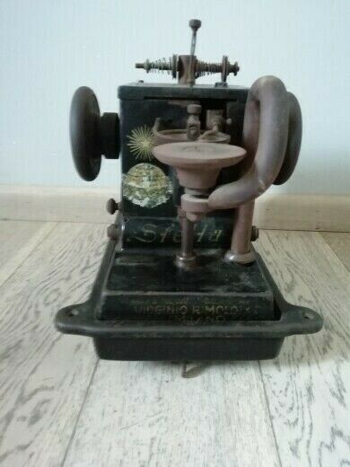 Antique Leather Hide Sewing Machine Stella Gb Virginio Rimoldi Italy ...