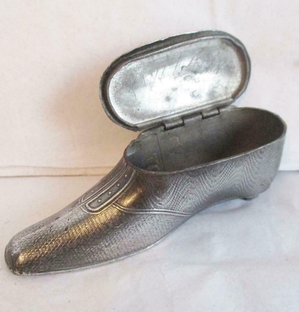 STUNNING ANTIQUE PEWTER SNUFF BOX - POCKET OR TABLE SNUFF SHOE Or VESTA ...