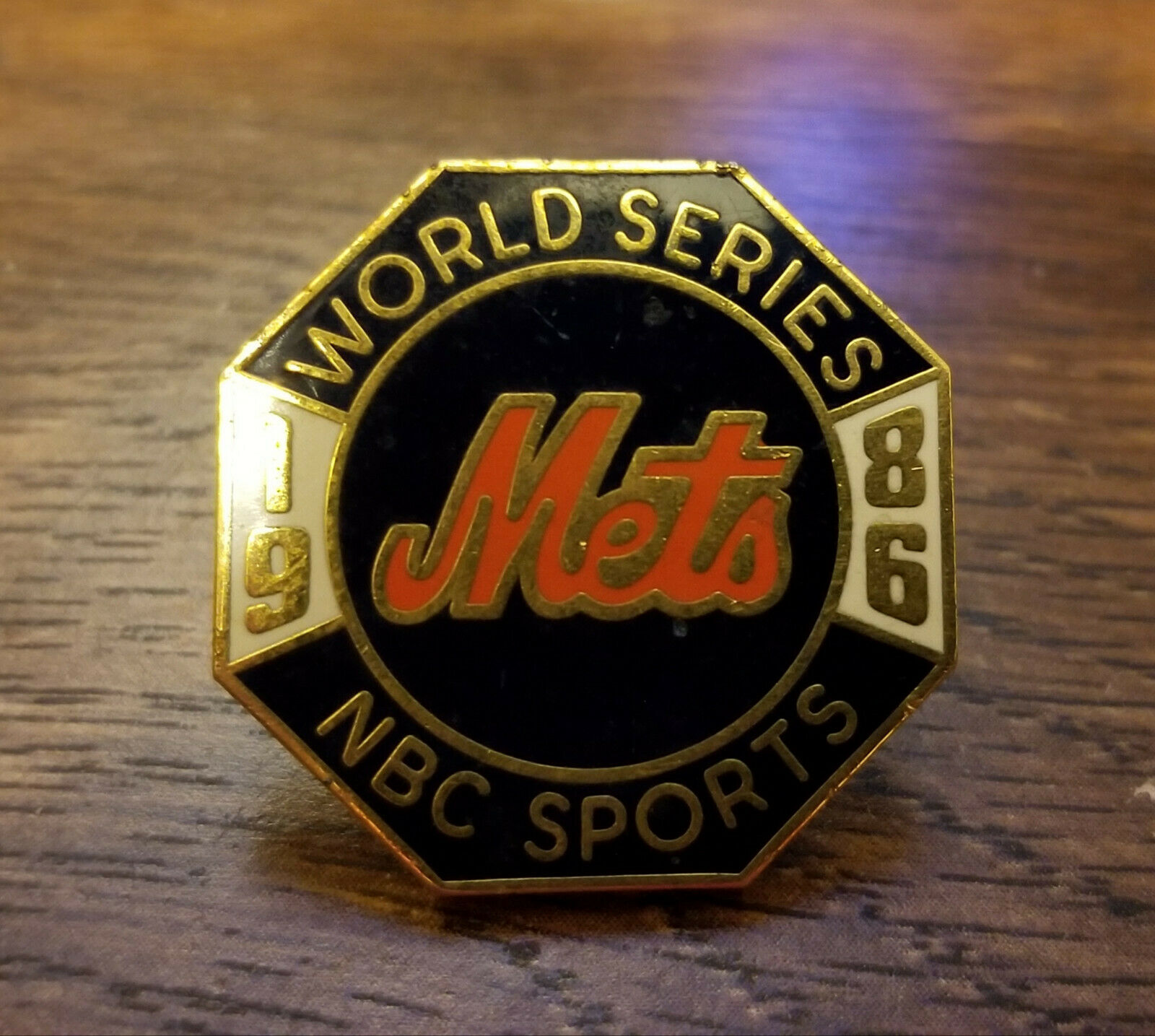 1986 York Mets World Series Press Pin For NBC Sports By Balfour Vintage ...