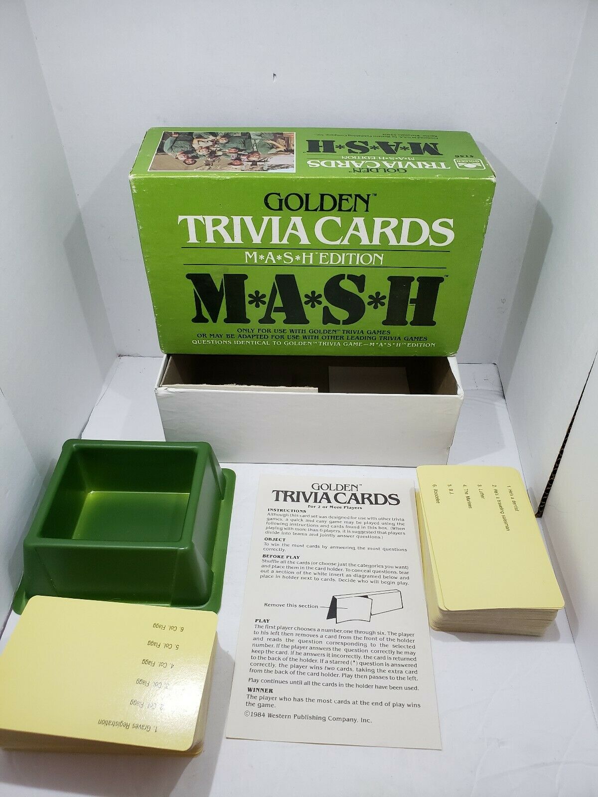 Vintage 1984 Golden Trivia Cards MASH Edition Trivia Game Complete 216 ...