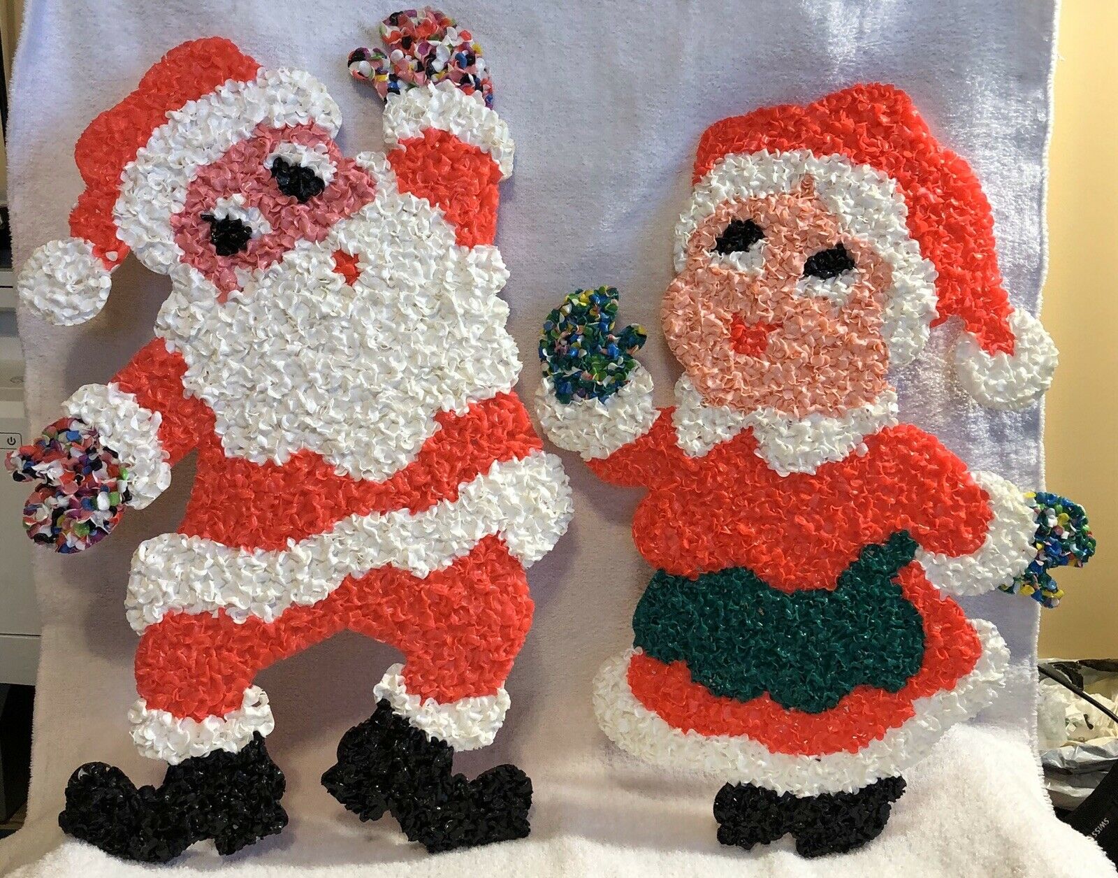 Santa & Mrs Claus Vintage Christmas Melted Plastic Popcorn Decorations ...