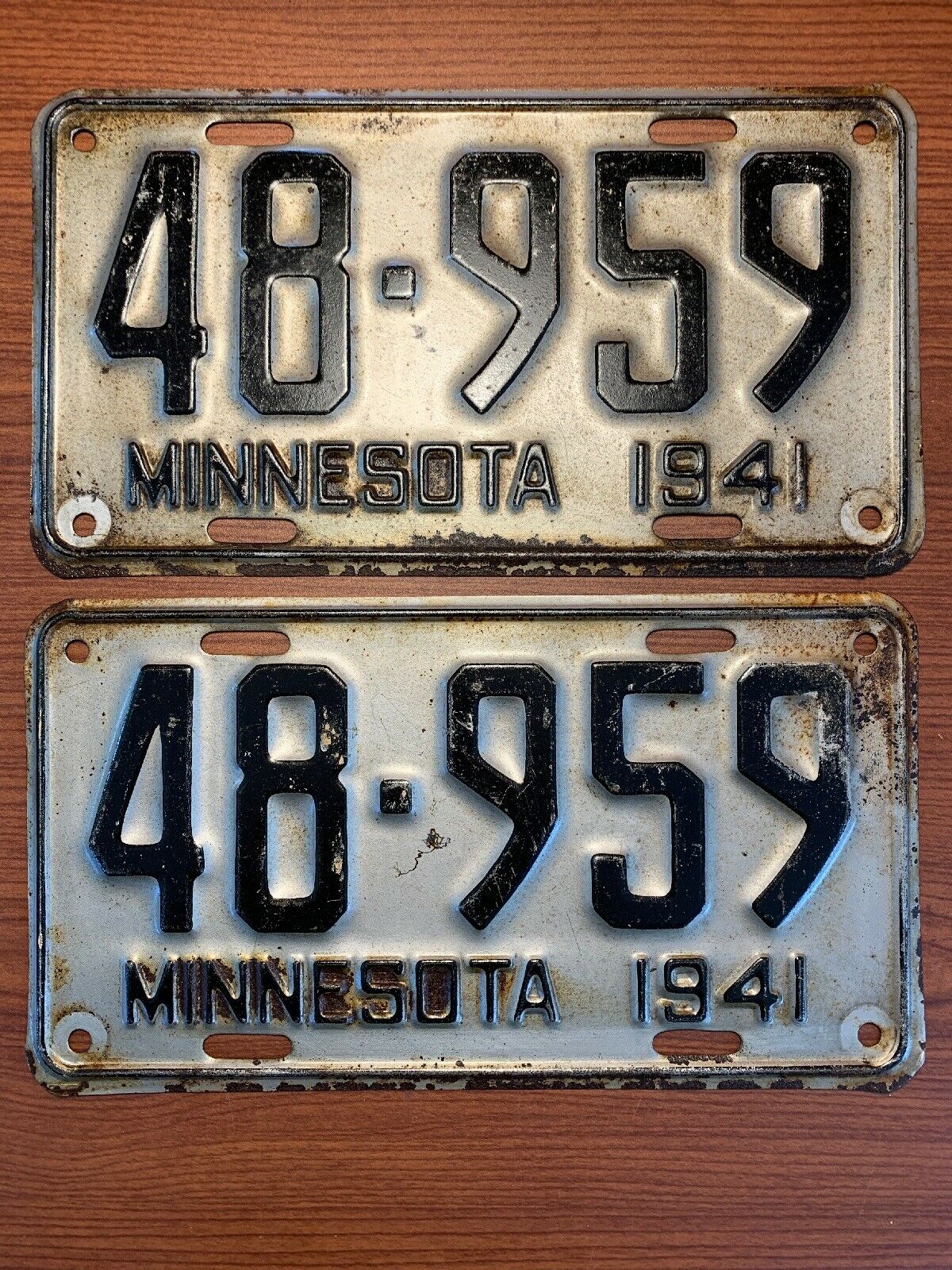 1941 MINNESOTA LICENSE PLATE WWII ERA | #18409748