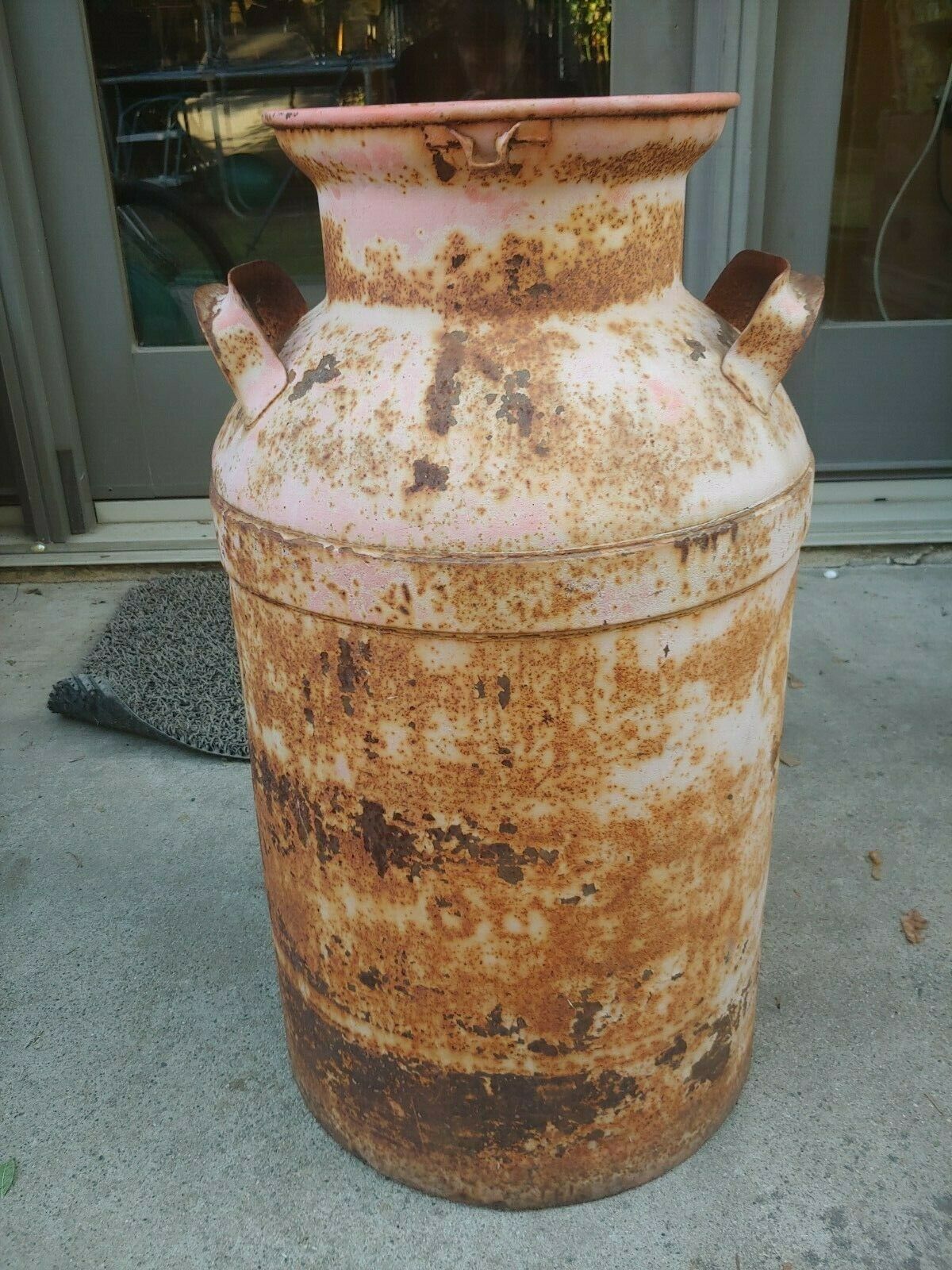 Vintage Red Painted 10 Gallon Dairy Milk Can, Patina Farm Ranch Barn ...