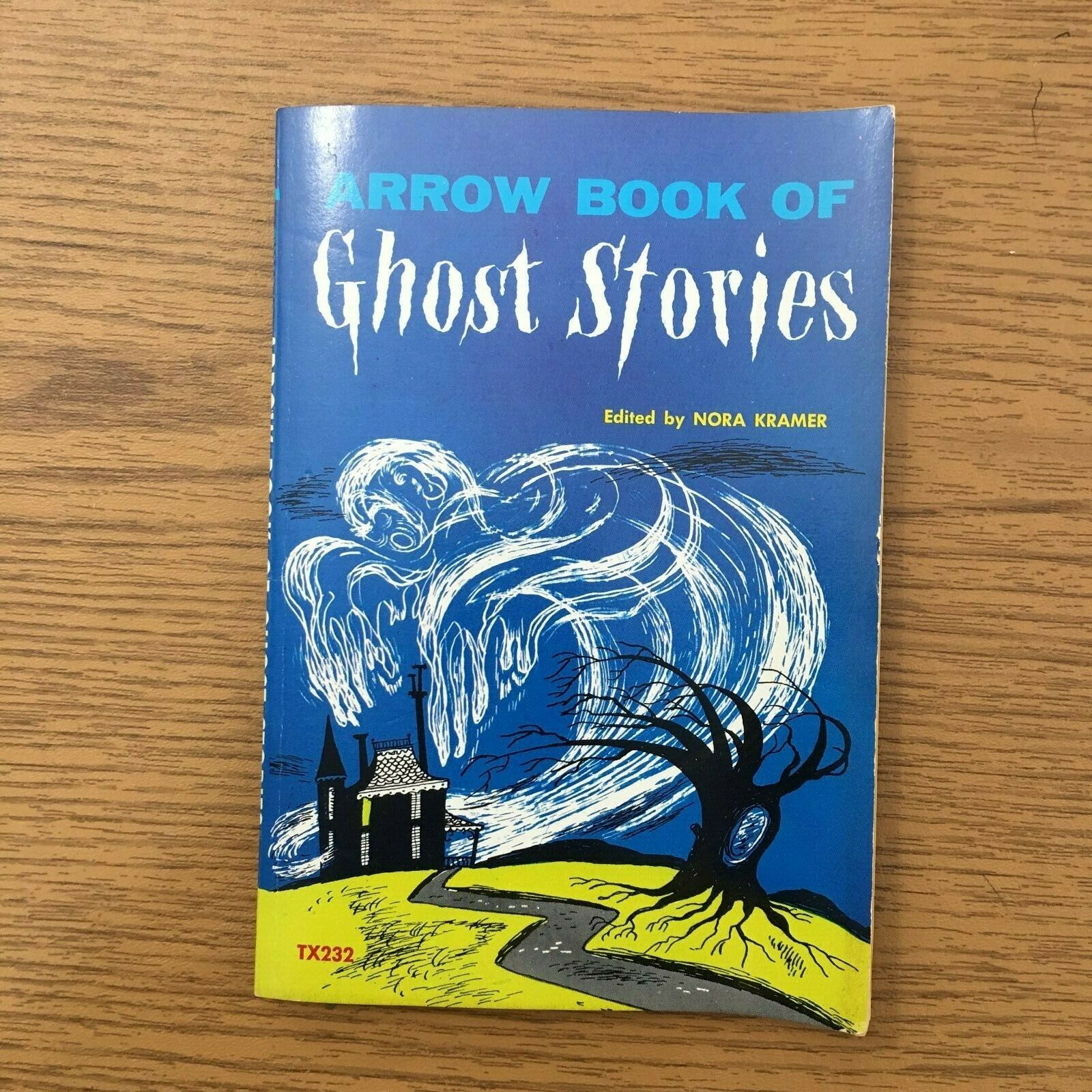 Arrow Book Of Ghost Stories Edited By Nora Kramer 1960 | #18274305