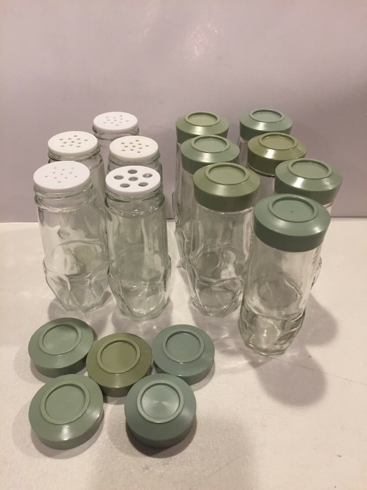 One Dozen (12) Vintage MCCORMICK SPICE JARS W/ Green Caps, & Empty ...