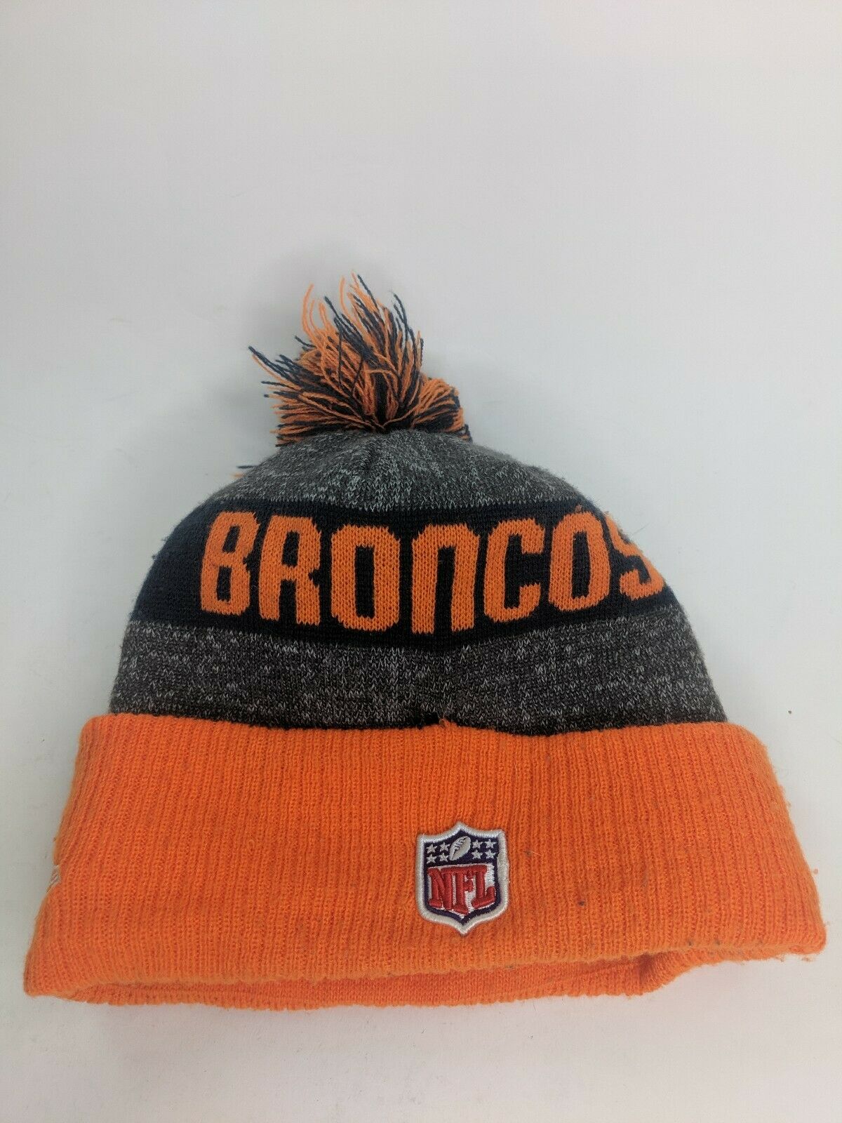 Denver Broncos Era NFL Knit Hat On Field Sideline Beanie Stocking Cap ...