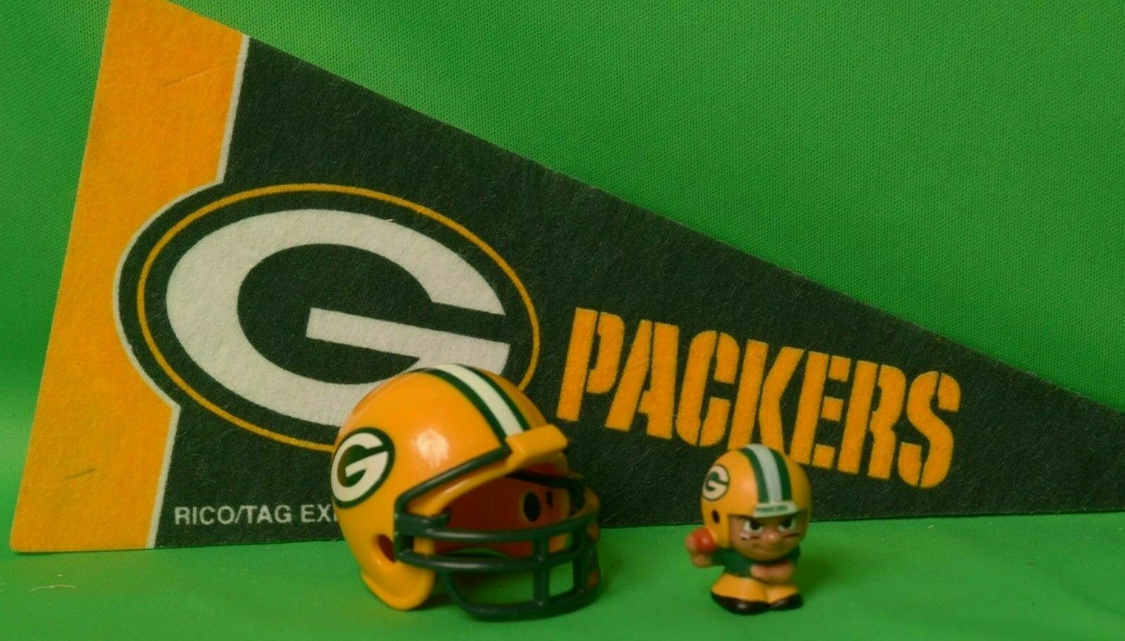 Green Bay Packers NFL Mini Pennant 9x4 Inch Felt Banner Flag Mini ...