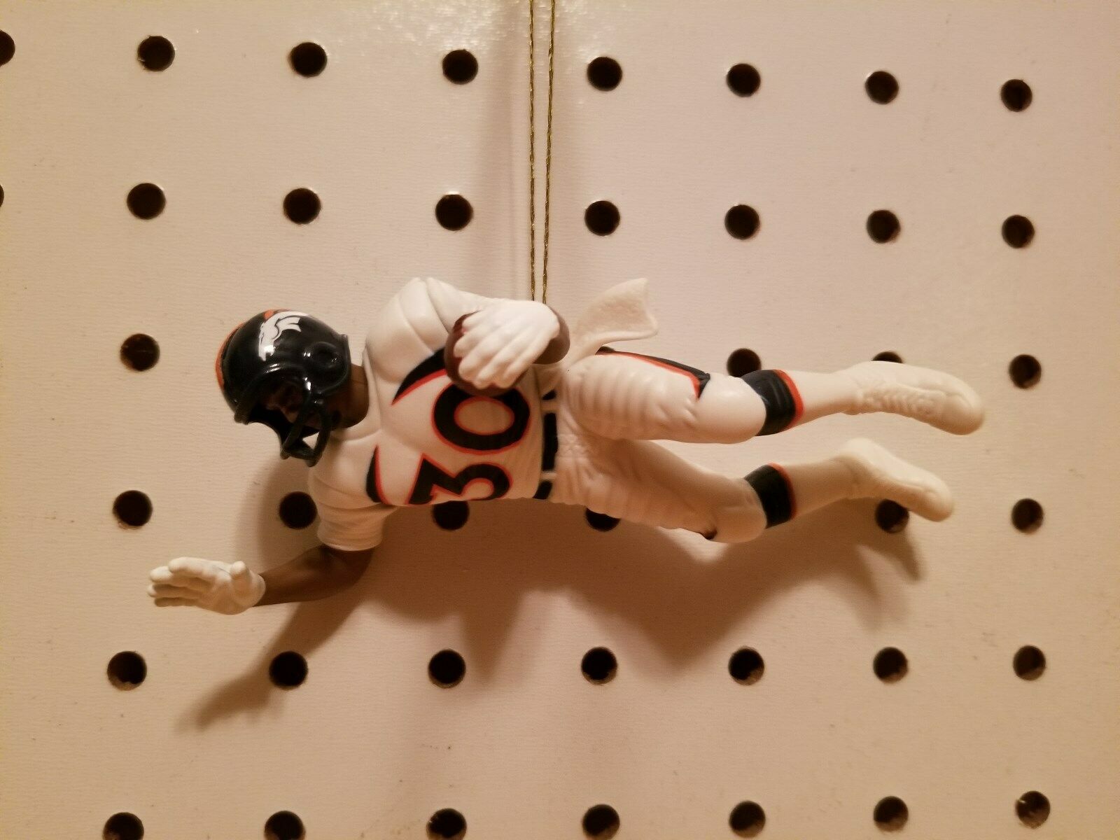 TERRELL DAVIS Denver Broncos NFL Football Christmas Tree Ornament White ...