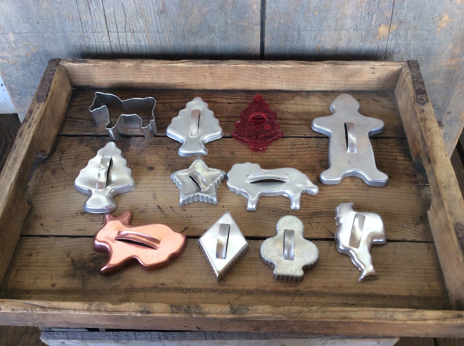 Vintage Group Of Eleven Classic And Unique Shaped Cookie Cutters ...