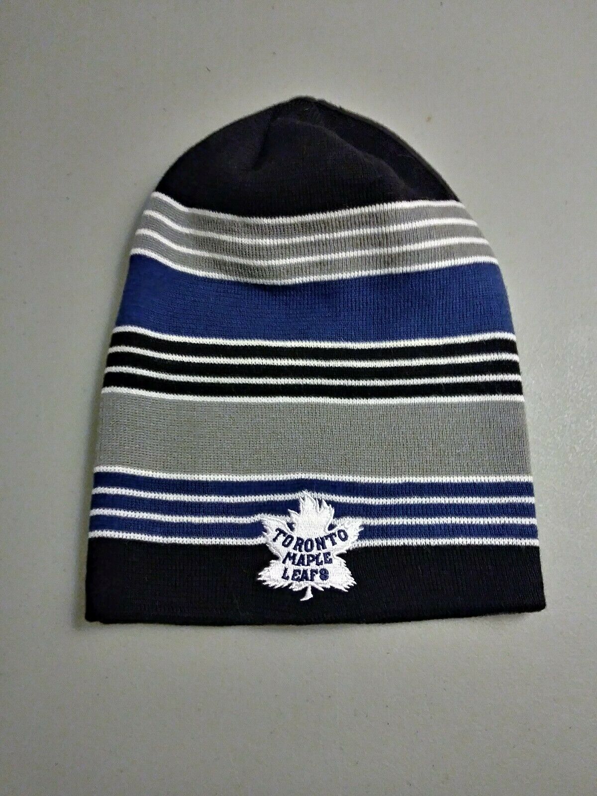 Toronto Maple Leafs Men ' S Hat Cap Toque One Size Reebok Vintage Logo ...