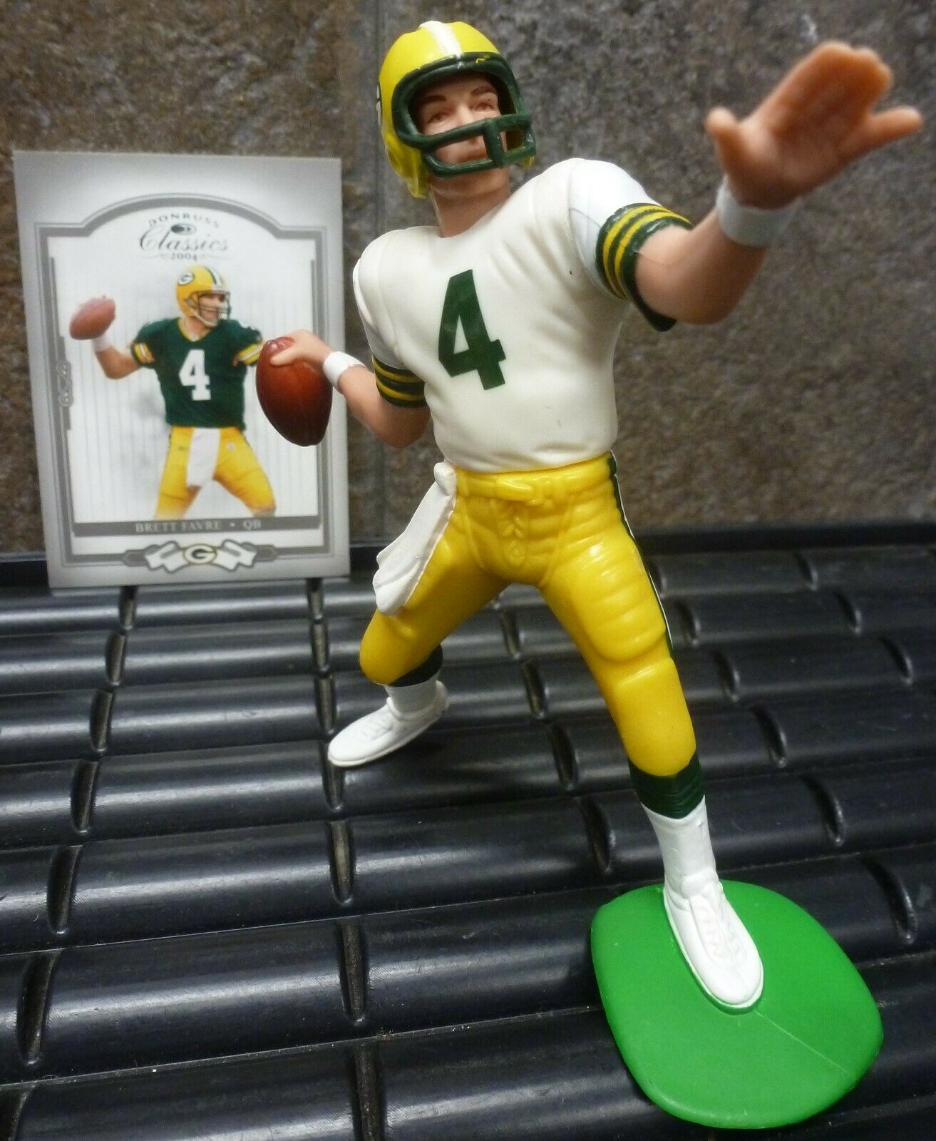 1996 LOOSE STARTING LINEUP SLU FIGURE BRETT FAVRE GREEN BAY PACKERS ...