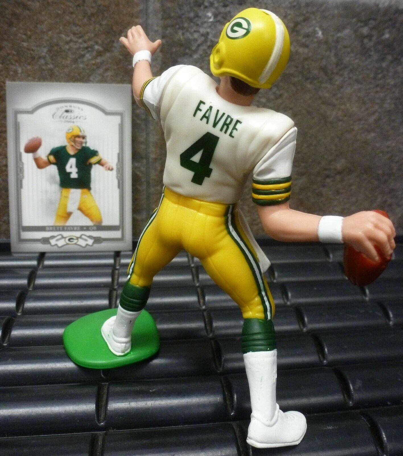 1996 LOOSE STARTING LINEUP SLU FIGURE BRETT FAVRE GREEN BAY PACKERS ...