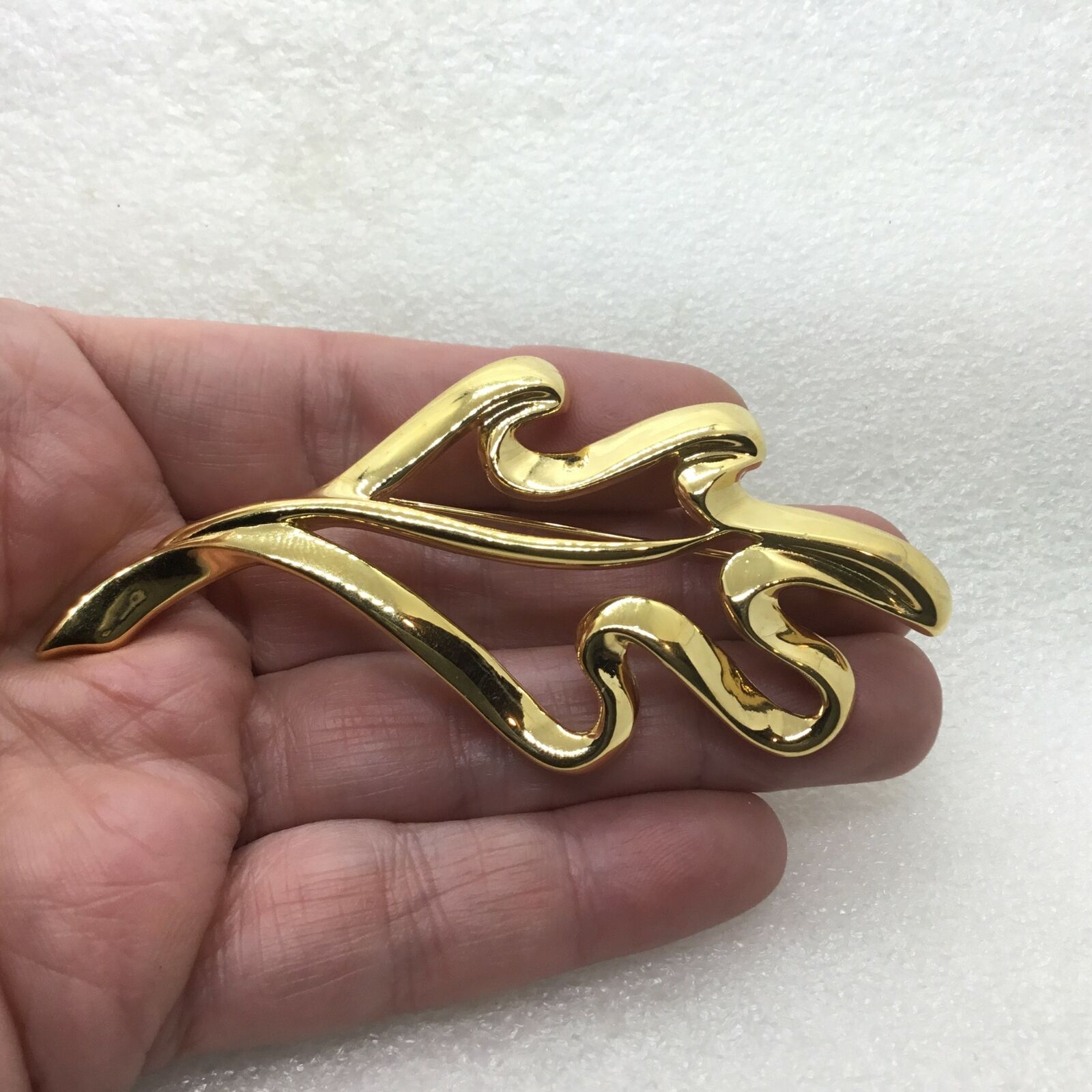 Signed TRIFARI Vintage OAK LEAF BROOCH Pin Large Gold Tone Costume ...