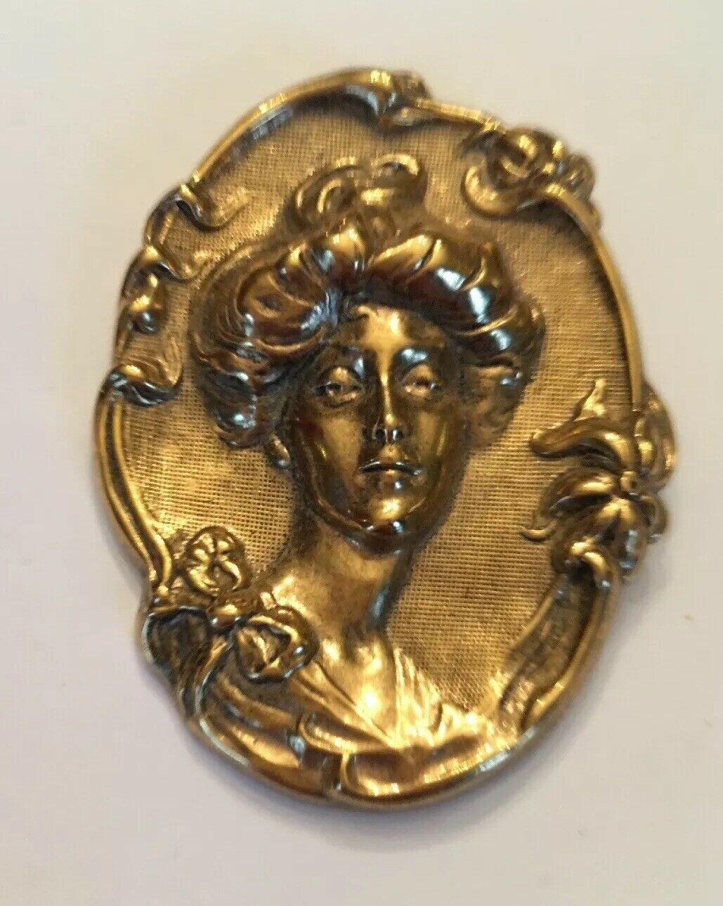 Vintage Victorian Woman Gold Tone Repousse Cameo Style Pin Brooch ...