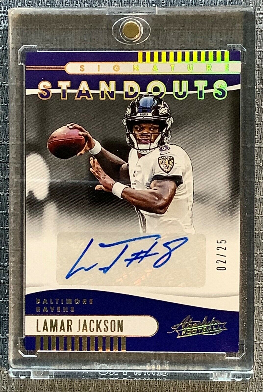 Lamar Jackson AUTO 2019 Panini Absolute Signature Standouts /25 | #17081916